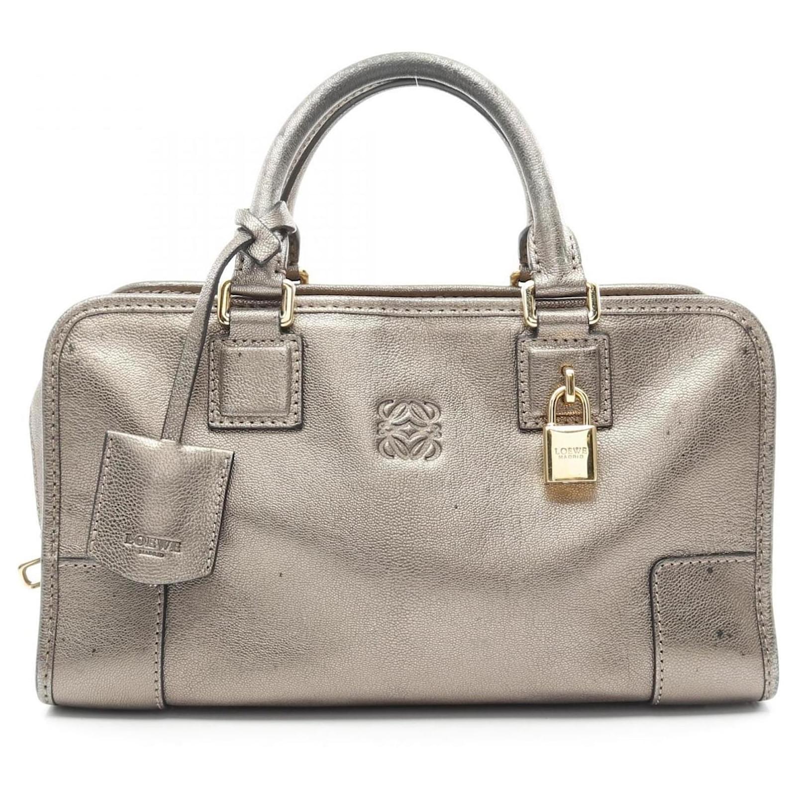 Loewe Amazona 28 Handbag Beige Green Leather ref.2170575 - Joli Closet