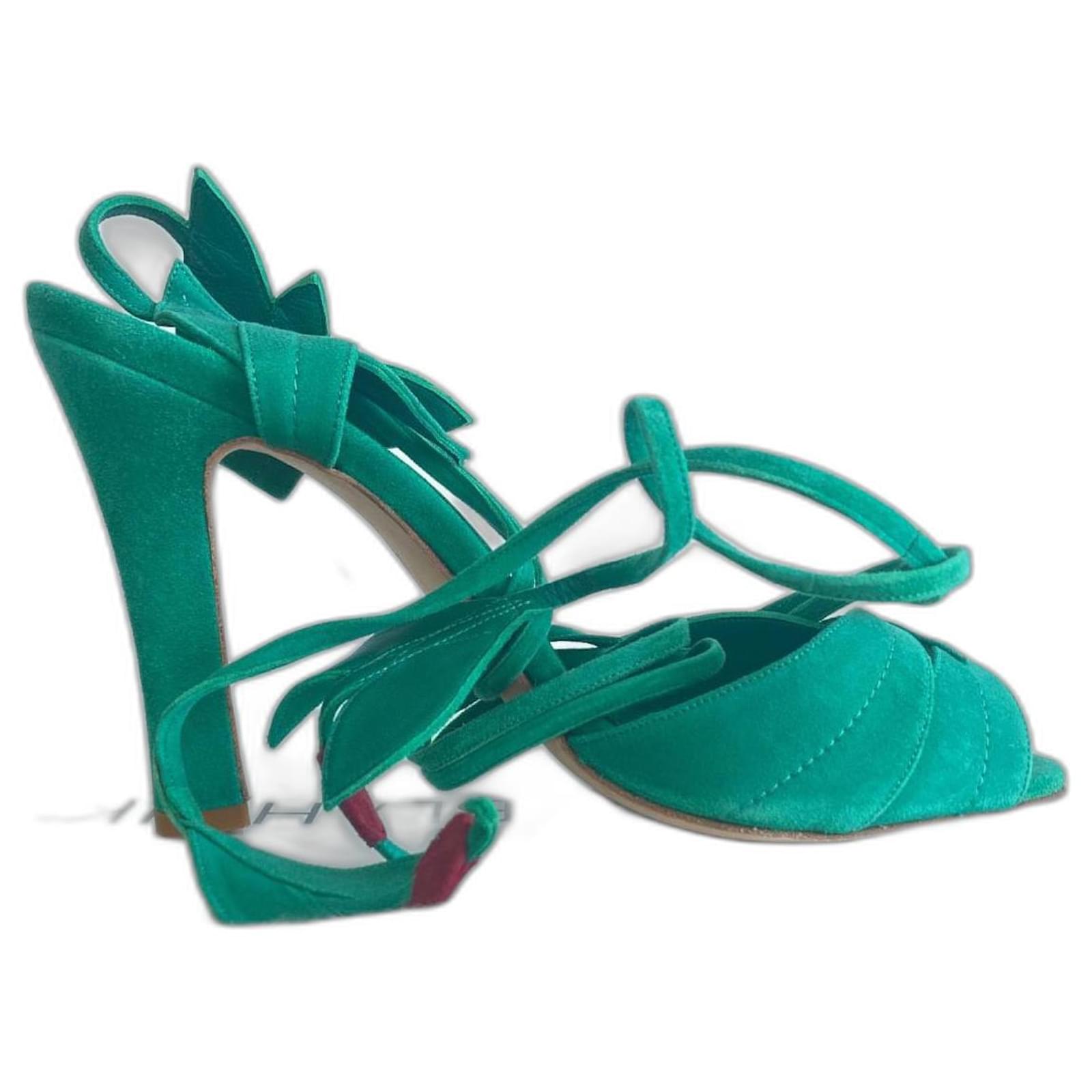 Manolo Blahnik Ossi105 Green Deerskin ref.2205360 - Joli Closet