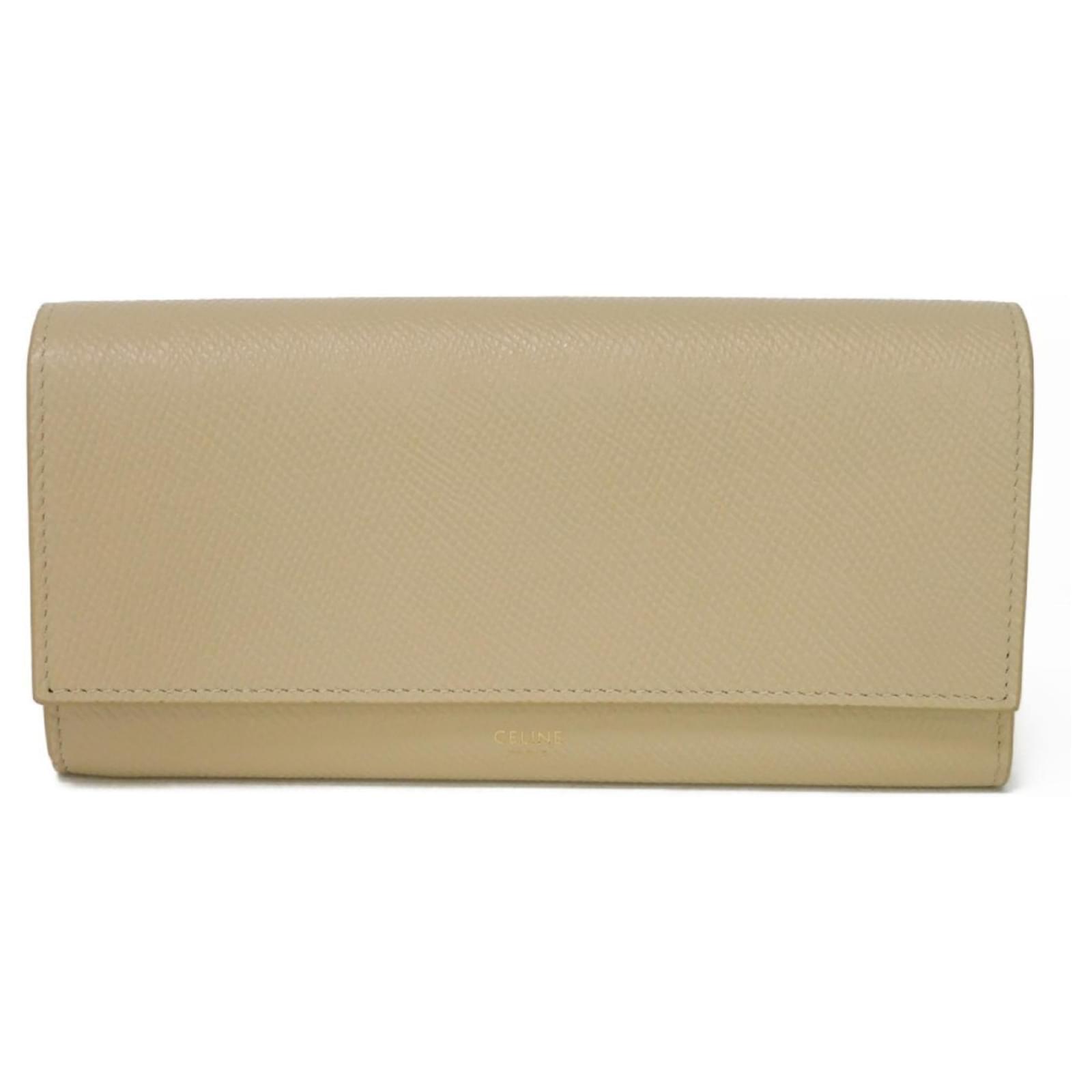 Céline Celine Beige Leather Long Wallet ref.2209078 - Joli Closet