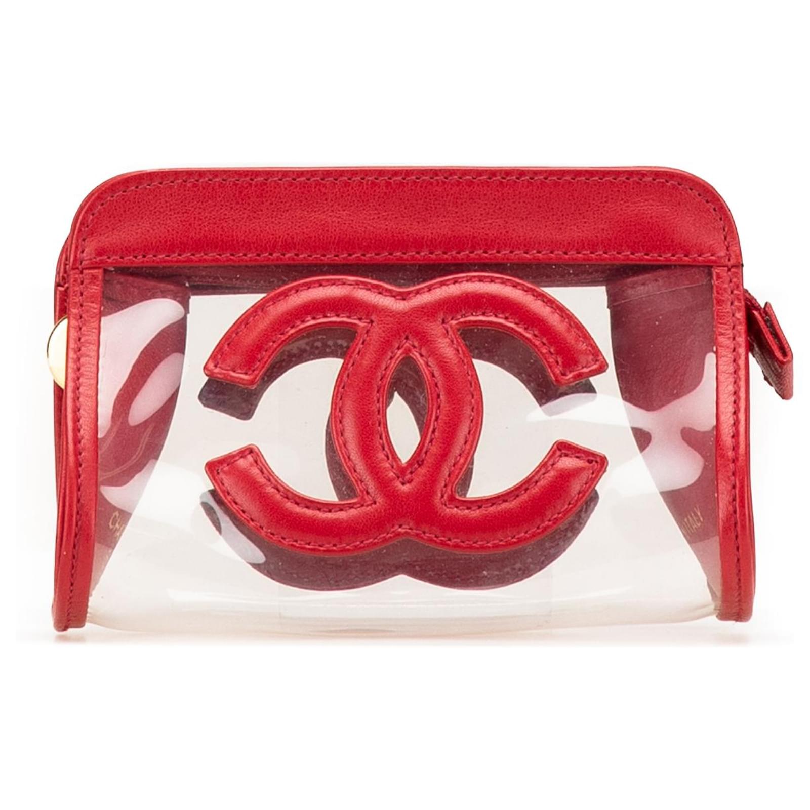 Chanel Red CC Vinyl and Lambskin Cosmetic Pouch Leather ref.2213282 ...