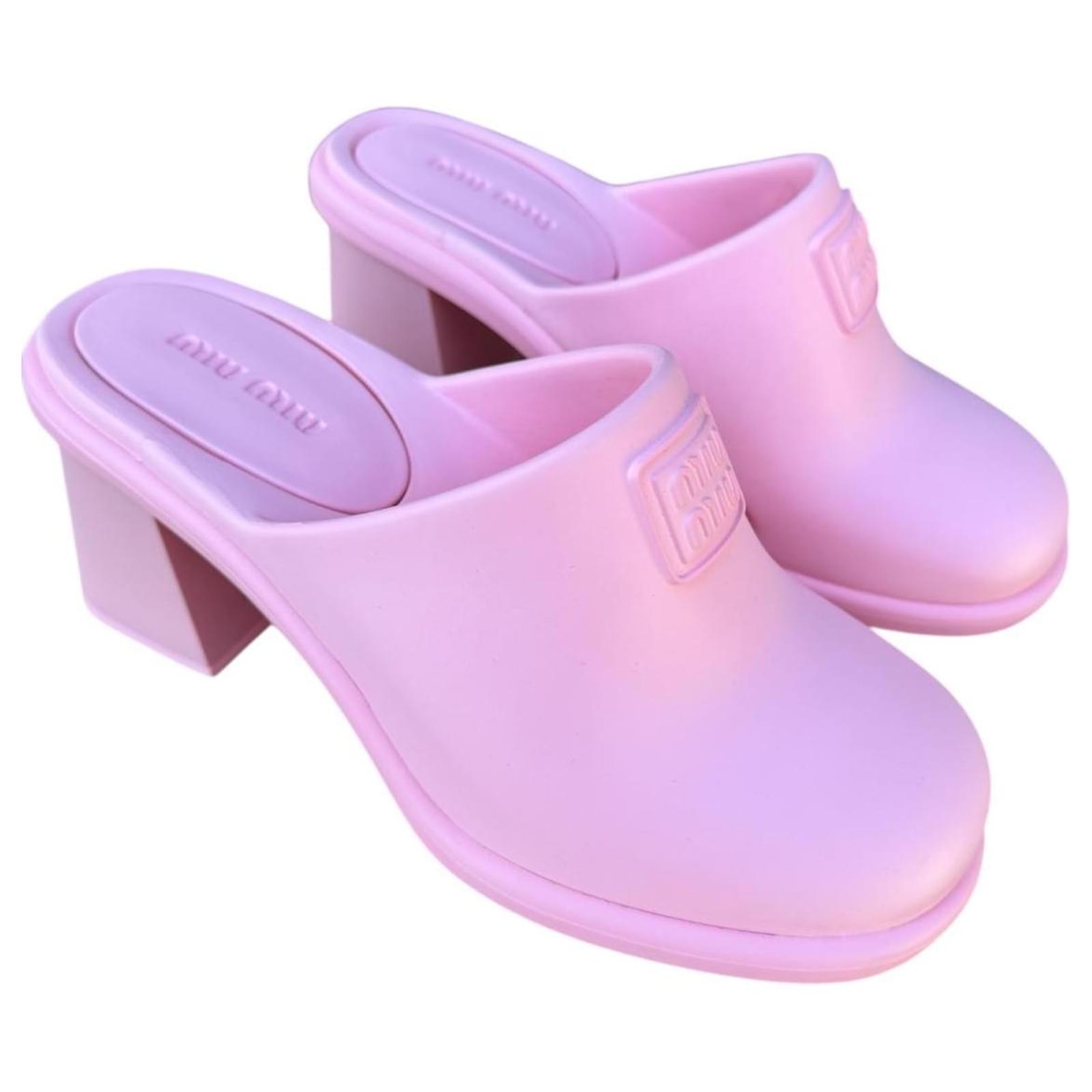 Miu Miu Soft Mule Pink Rubber ref.2214349 - Joli Closet