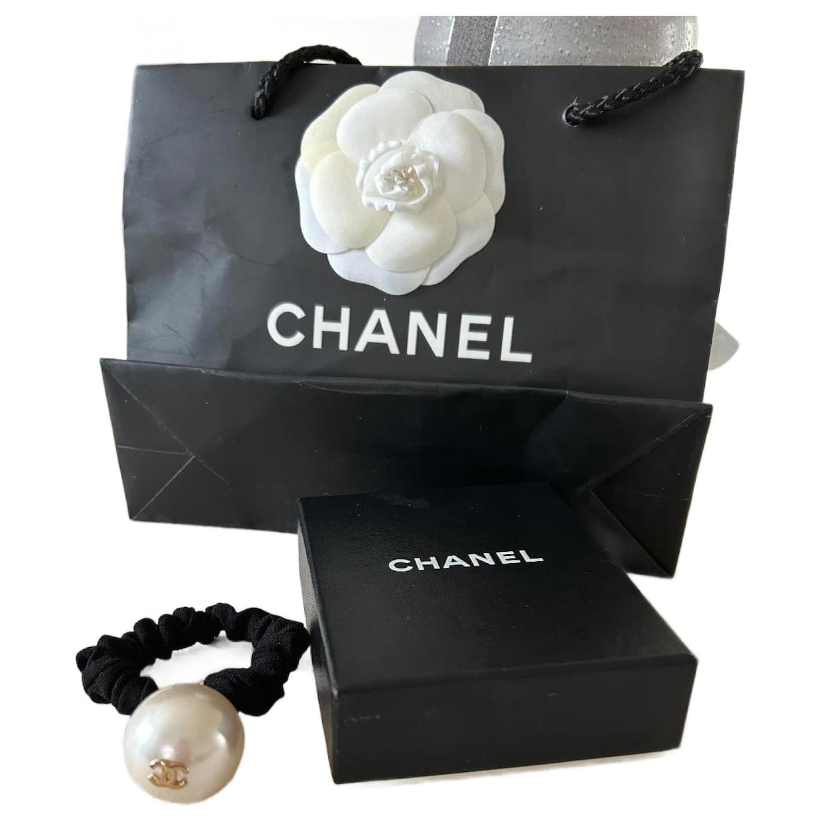 Chanel headpiece Black Cloth ref.2218910 - Joli Closet