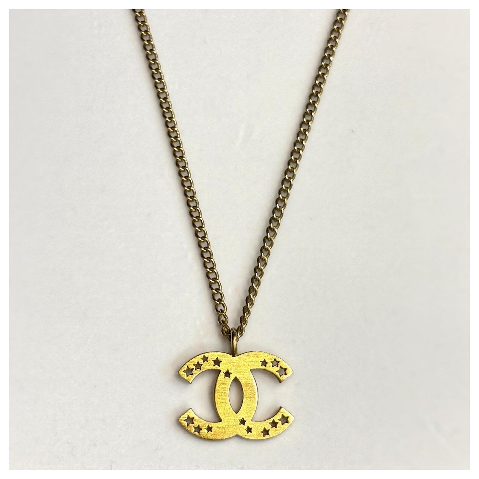 Chanel Coco Mark Golden Gold-plated ref.2218954 - Joli Closet