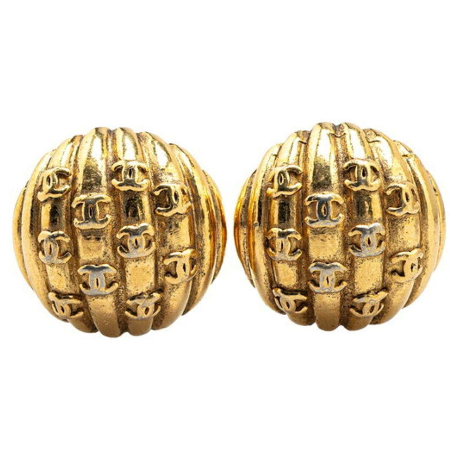 Chanel Coco Mark Golden Gold-plated ref.2220394 - Joli Closet