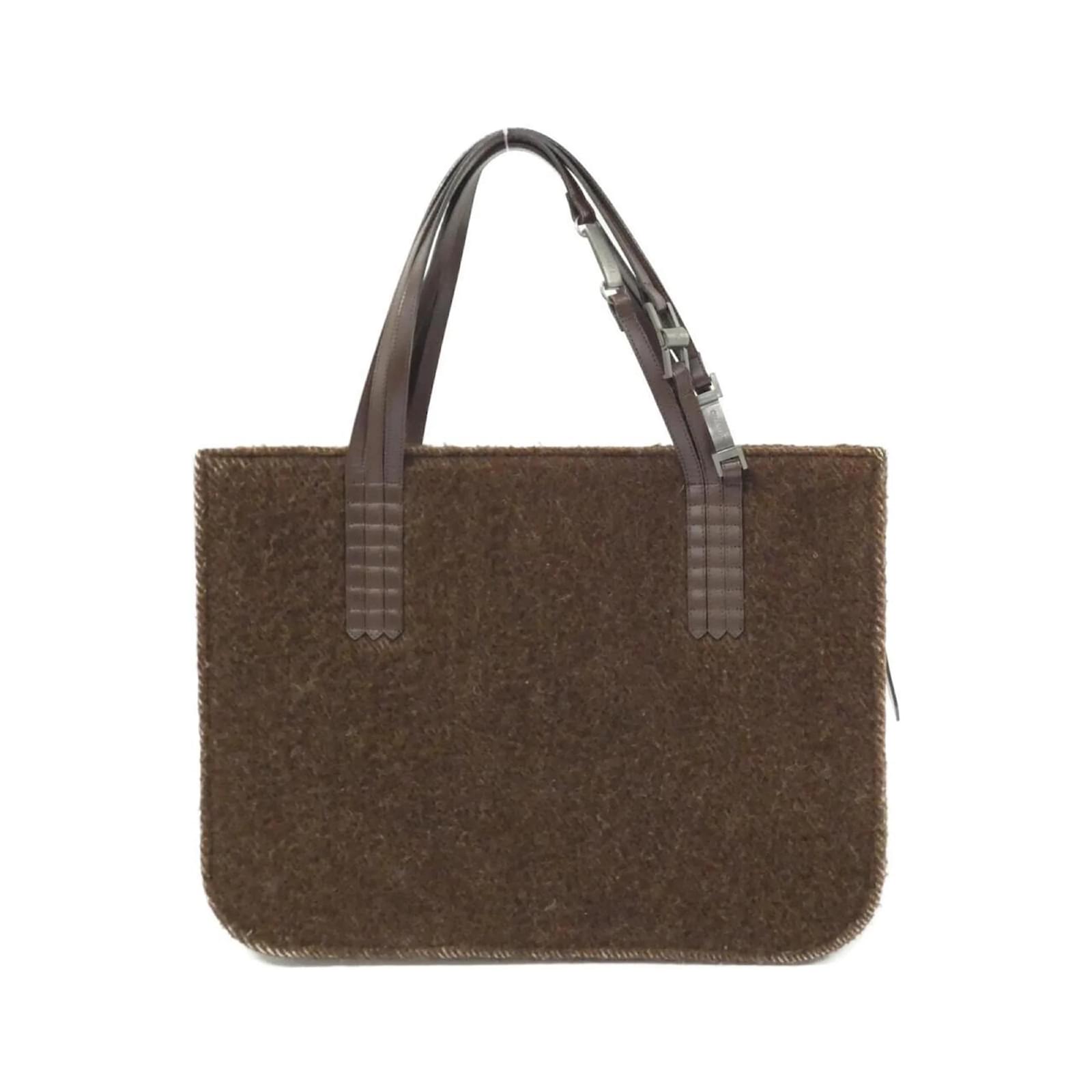 Chanel Brown Wool Handbag ref.2220428 - Joli Closet