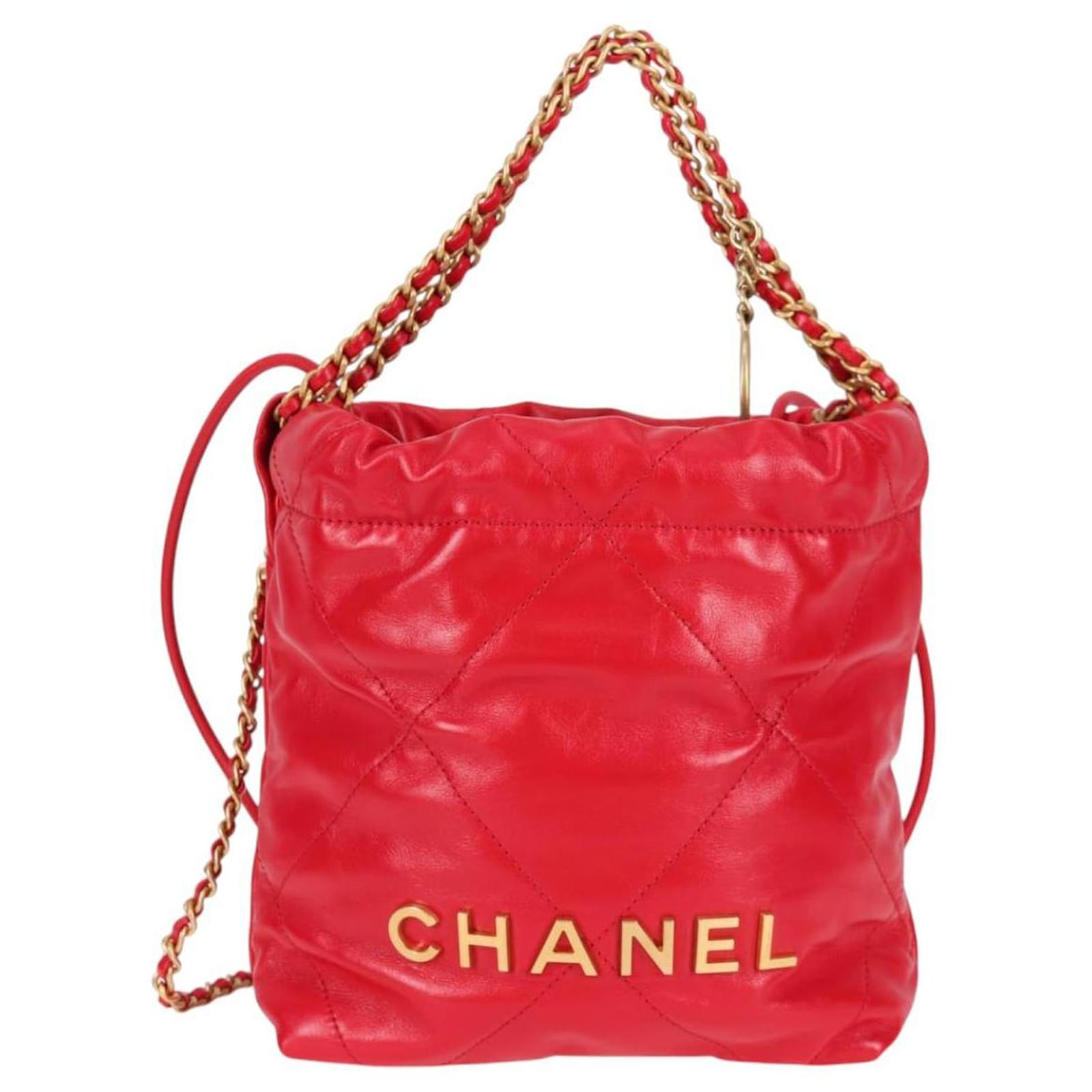 Chanel CHANEL 22 Red Leather ref.JC2222334 (Sold) - Joli Closet