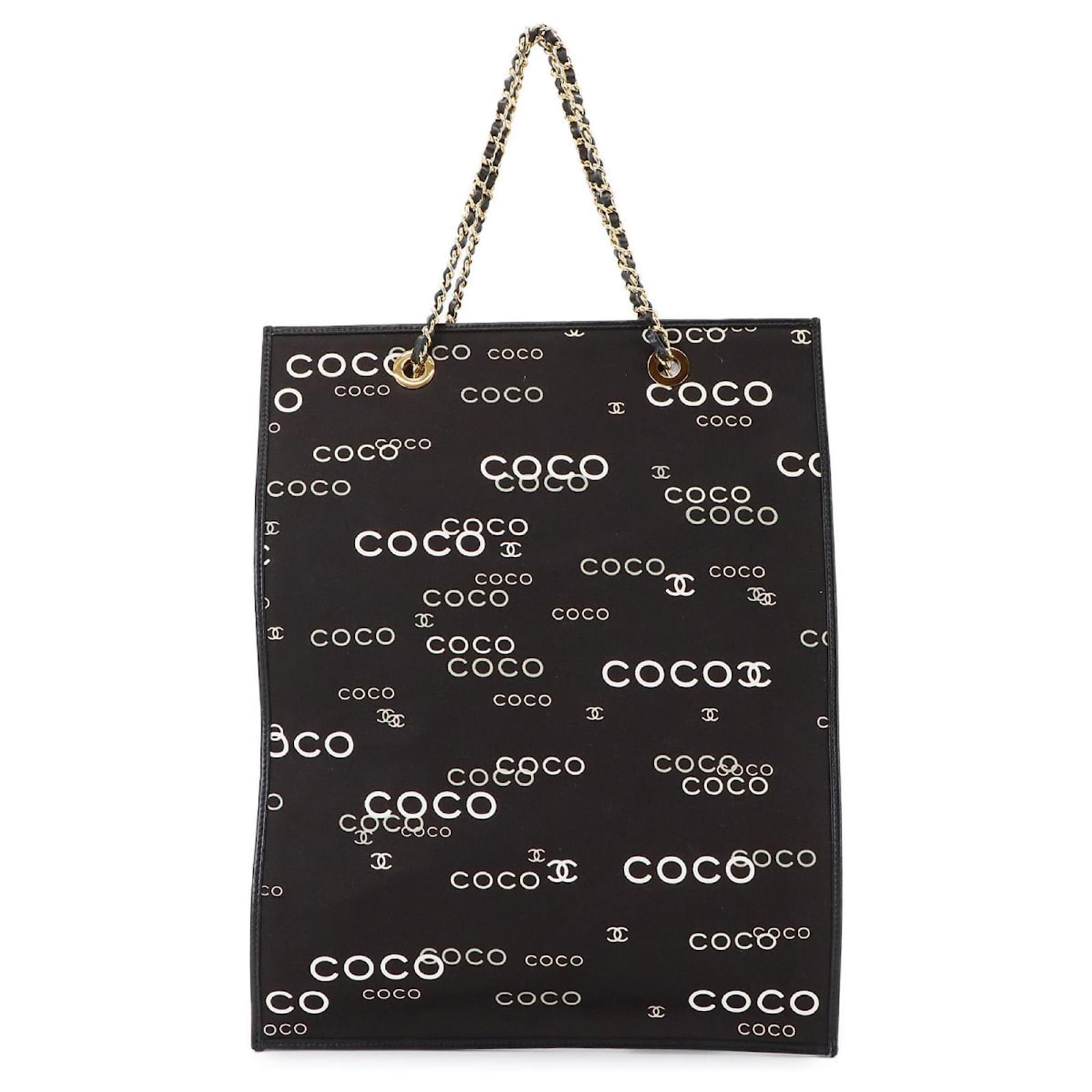 Chanel Coco Print Tote Bag Black White Leather Cloth ref.2231060 - Joli ...