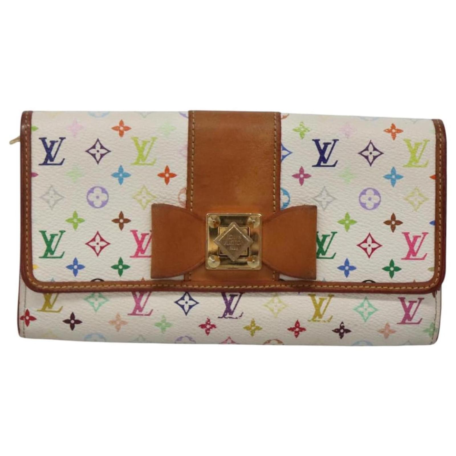 Louis Vuitton Sarah White Cloth ref.2236946 - Joli Closet