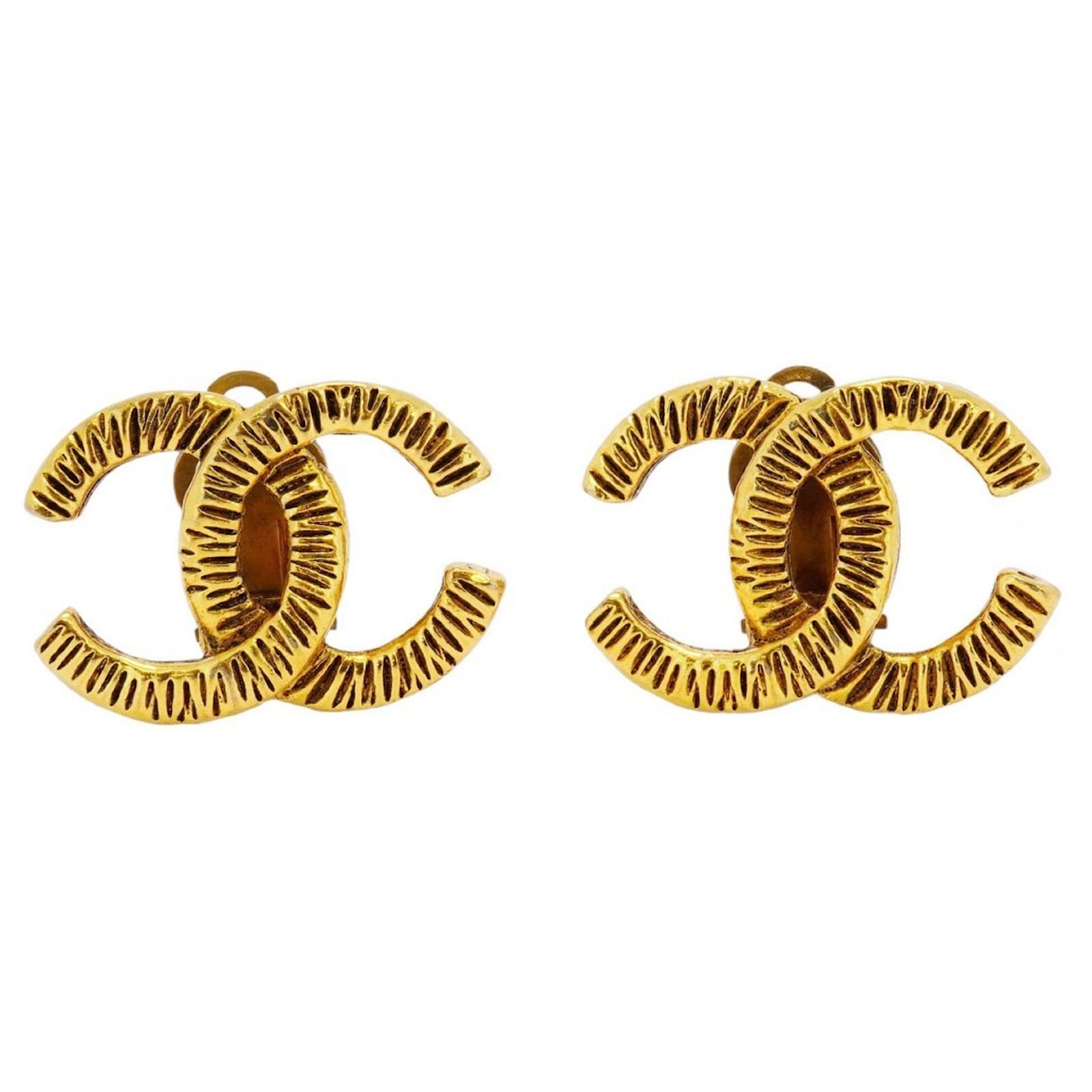 Chanel Coco Mark Golden Gold-plated ref.2246488 - Joli Closet