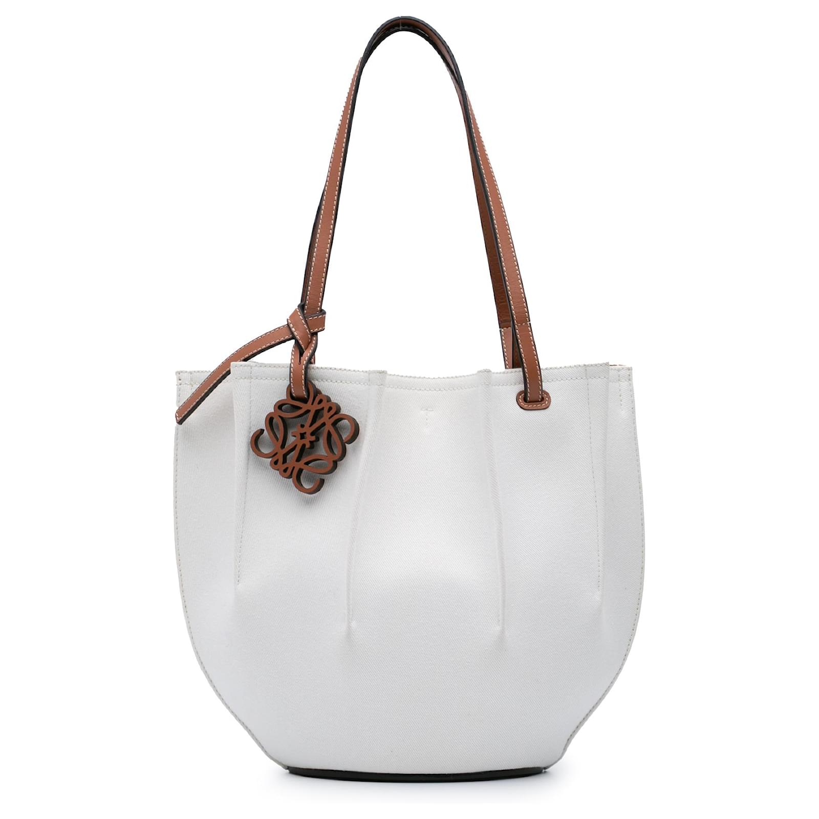 LOEWE White Paulas Ibiza Denim Shell Basket Tote Cloth ref.2250000 ...