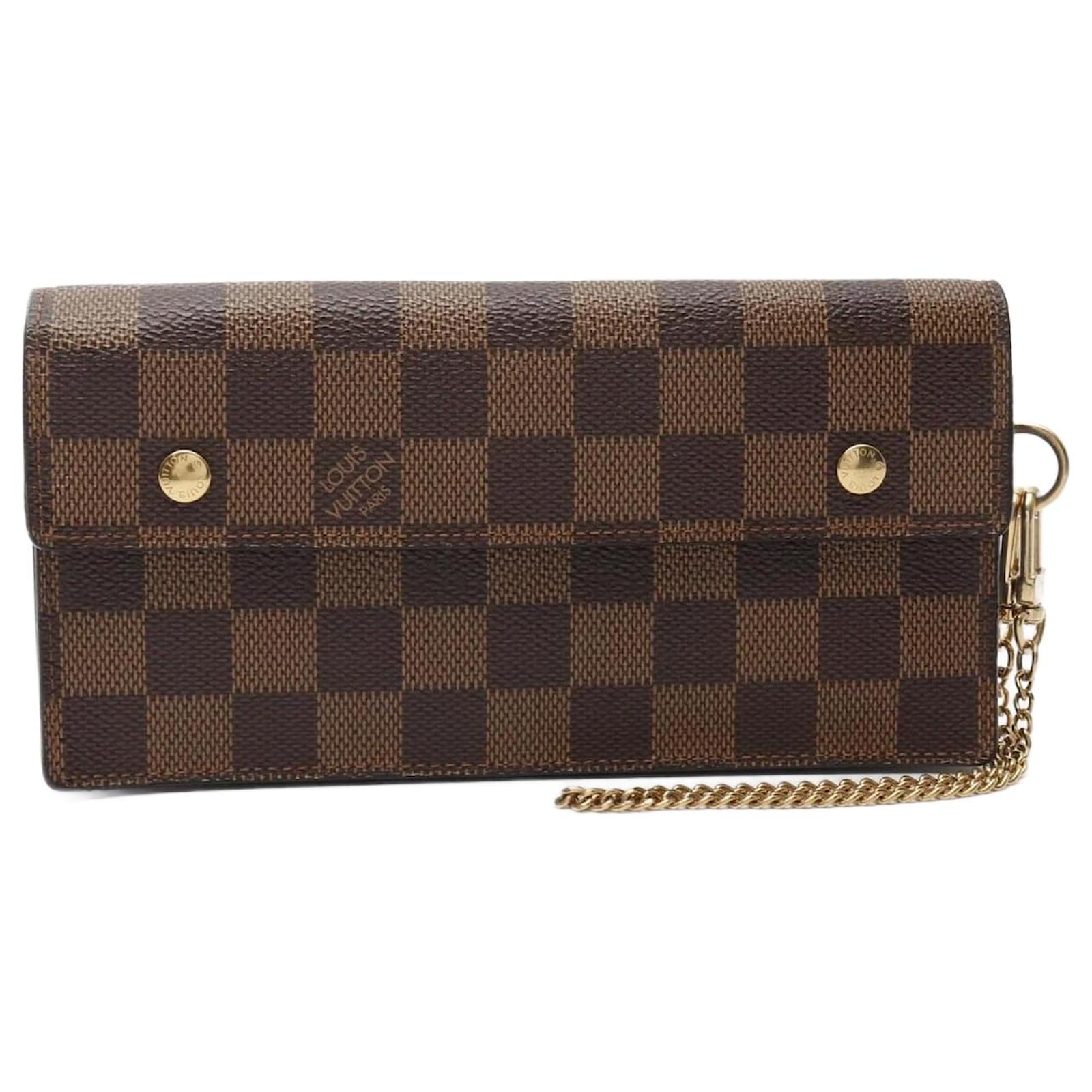 Louis Vuitton Brown Coated Canvas Long Wallet Cloth ref.2286001 - Joli ...