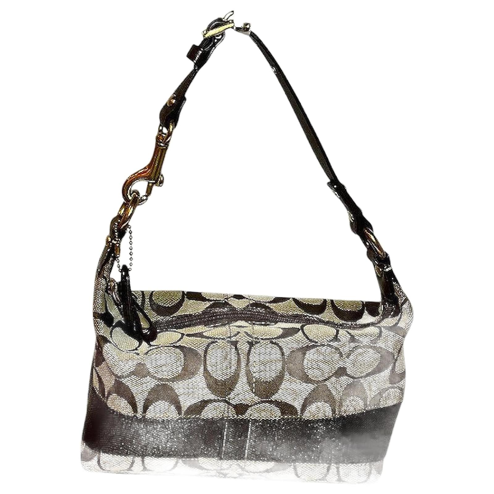 Coach Signature Canvas Pouch Brown Cloth ref.2290428 - Joli Closet