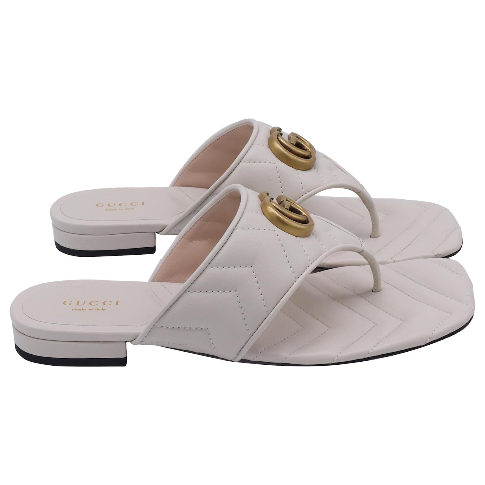 Gucci GG Marmont Quilted Thong Flat Sandals in White Leather ref ...