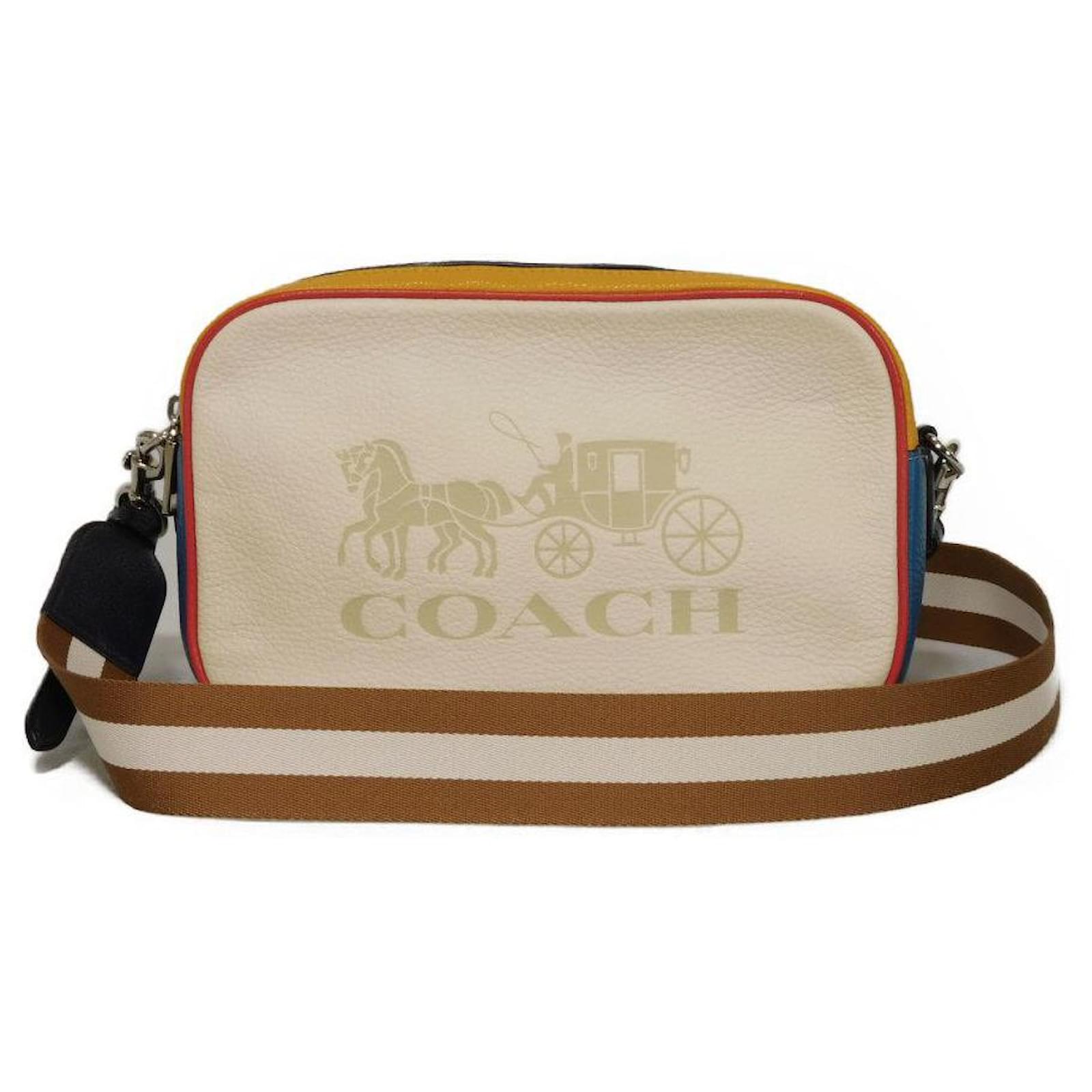 COACH Jess Crossbody Pebbled Leather Shoulder Bag White ref.2301876 ...