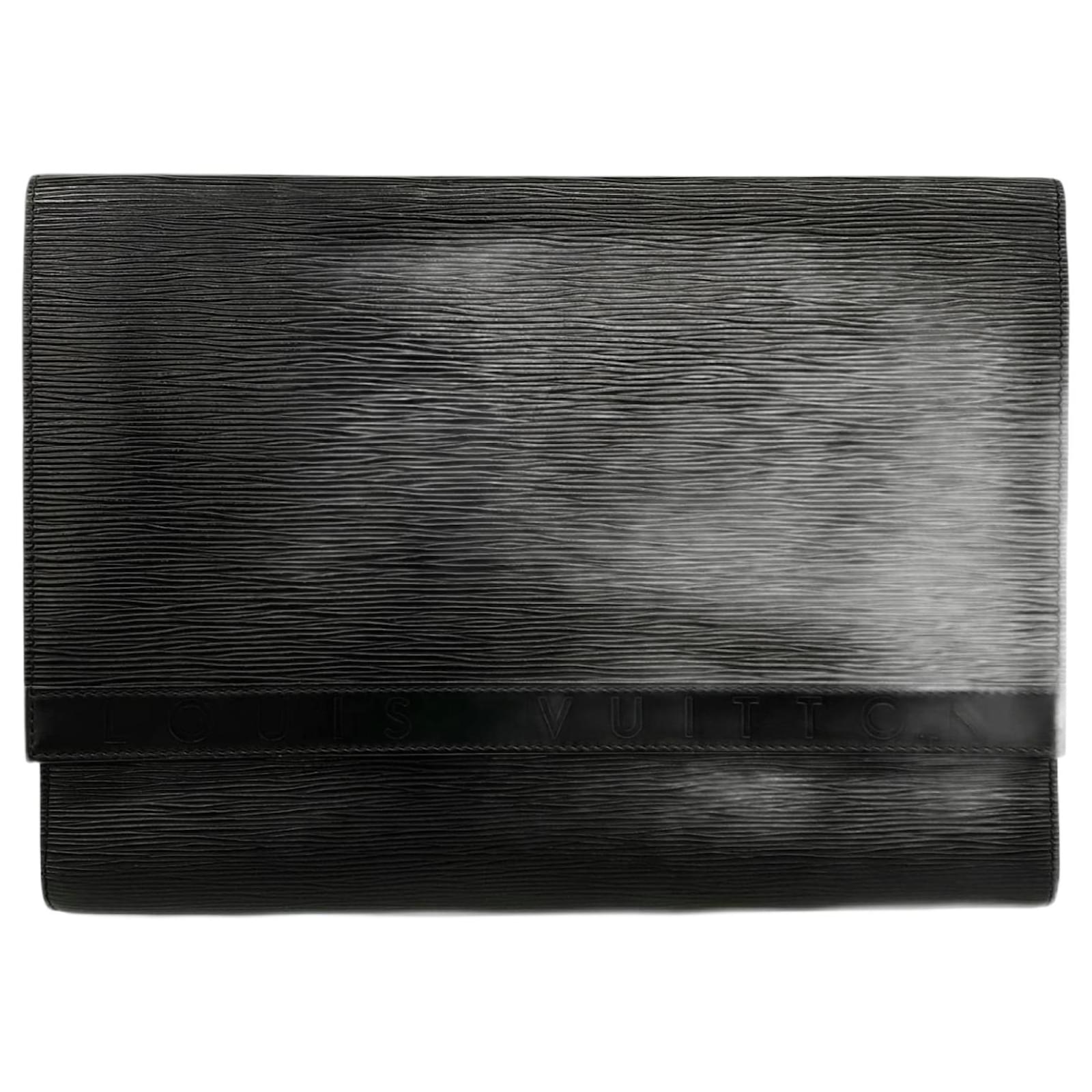 Louis Vuitton Epi Pochette Envelope Clutch Bag Black ref.2311908 - Joli ...