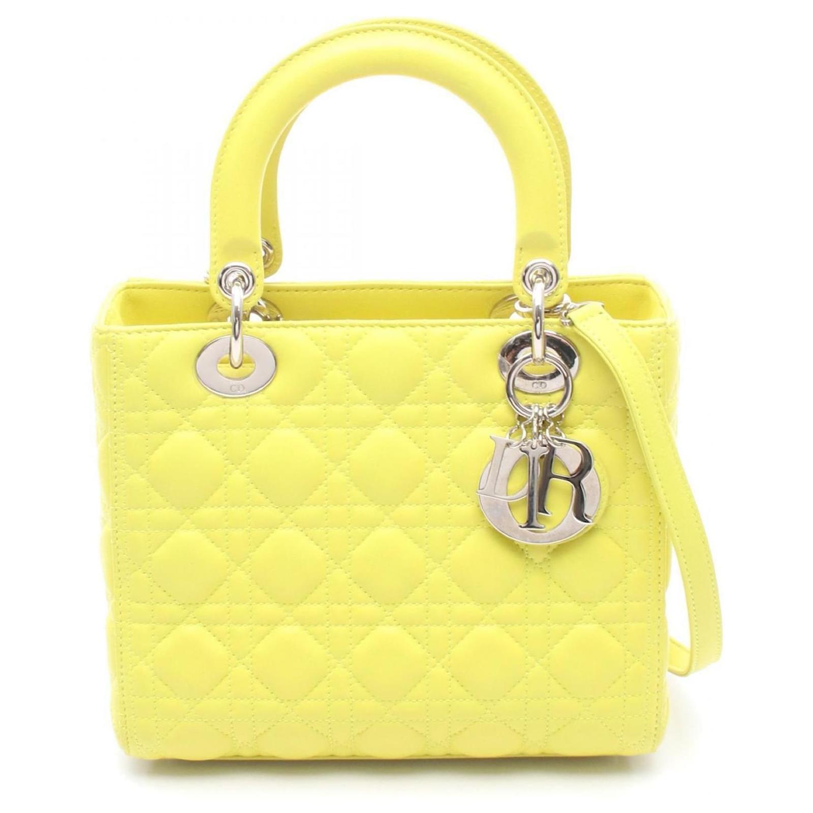 Dior Lady Dior Yellow Leather ref.2314647 - Joli Closet