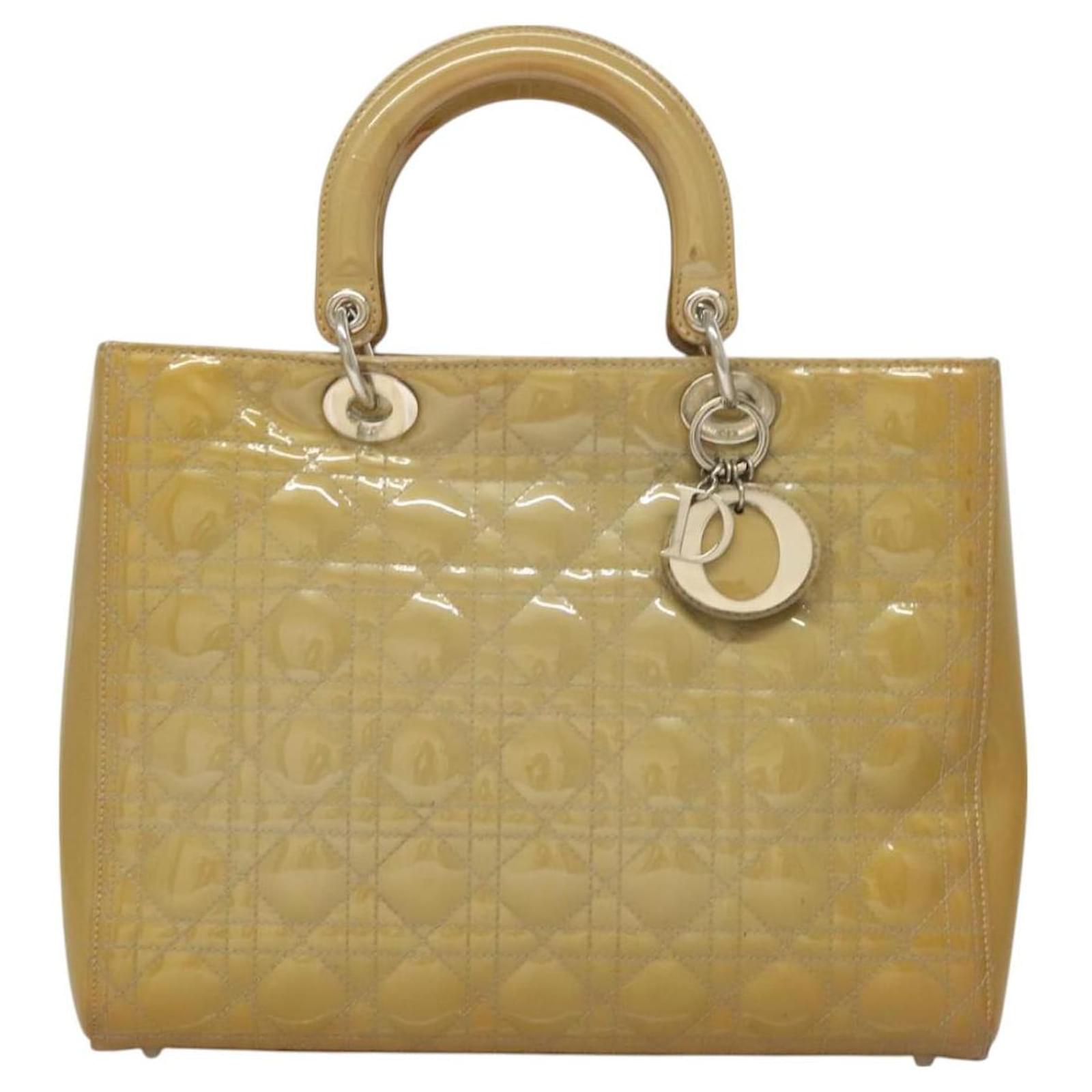 Dior Lady Dior Yellow Patent leather ref.2324879 - Joli Closet