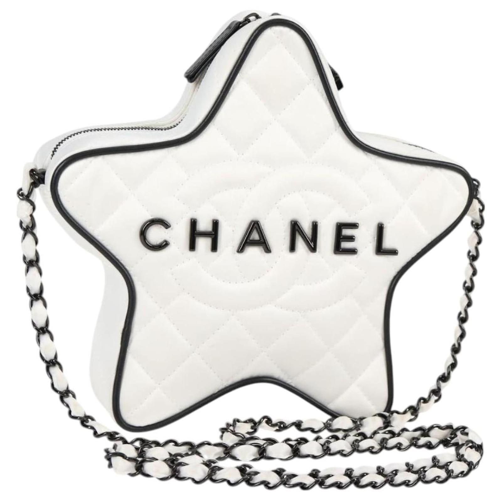 CHANEL Star Chain Shoulder Bag Satin White Gold CC Auth 125991SM Golden ...