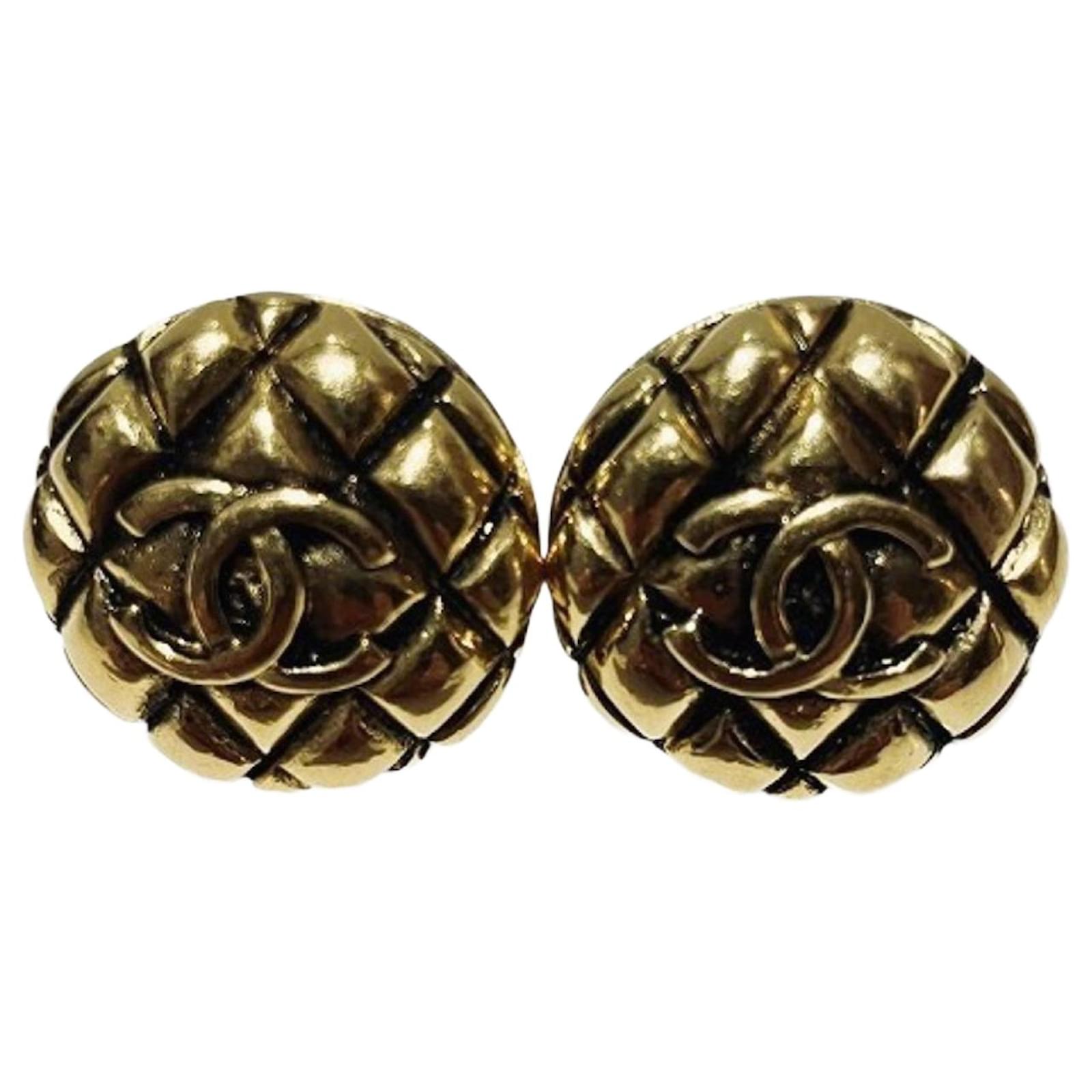 Chanel Coco Mark Golden Gold-plated ref.2333372 - Joli Closet