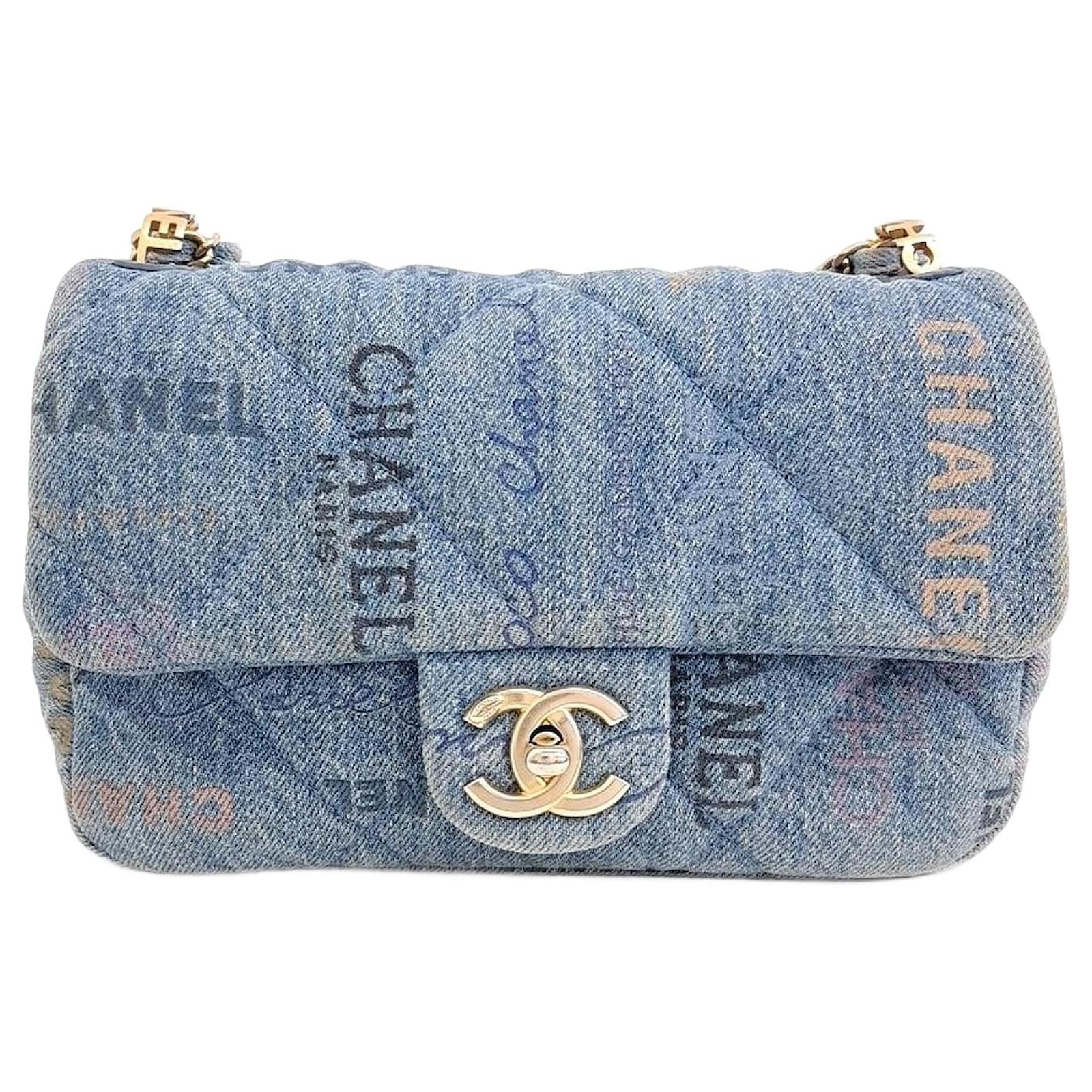 Sac à épaule en denim Chanel Jean Noir ref.2341733 - Joli Closet