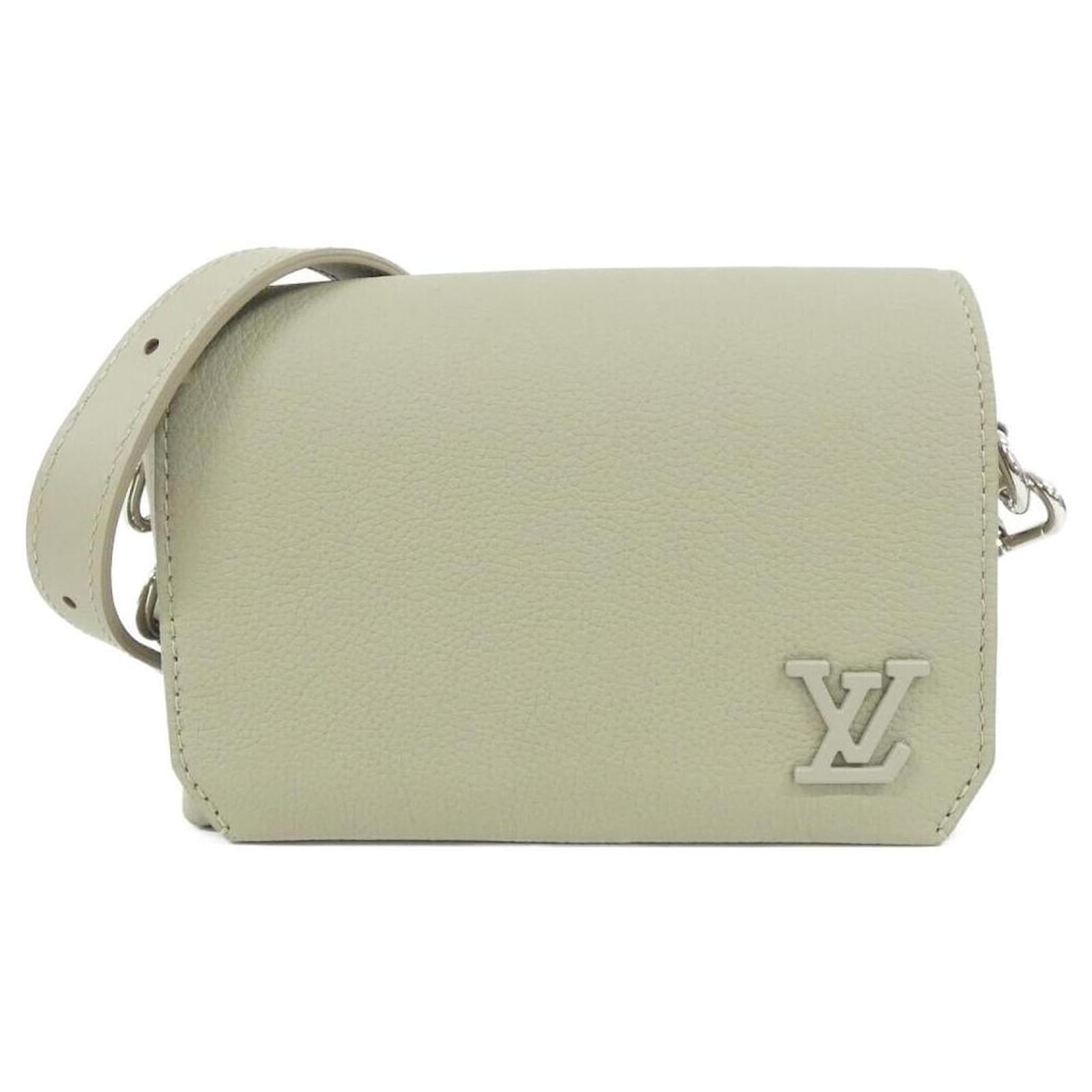 Louis Vuitton LV Aerogram Fastline Wearable Wallet Calf Shoulder Bag ...