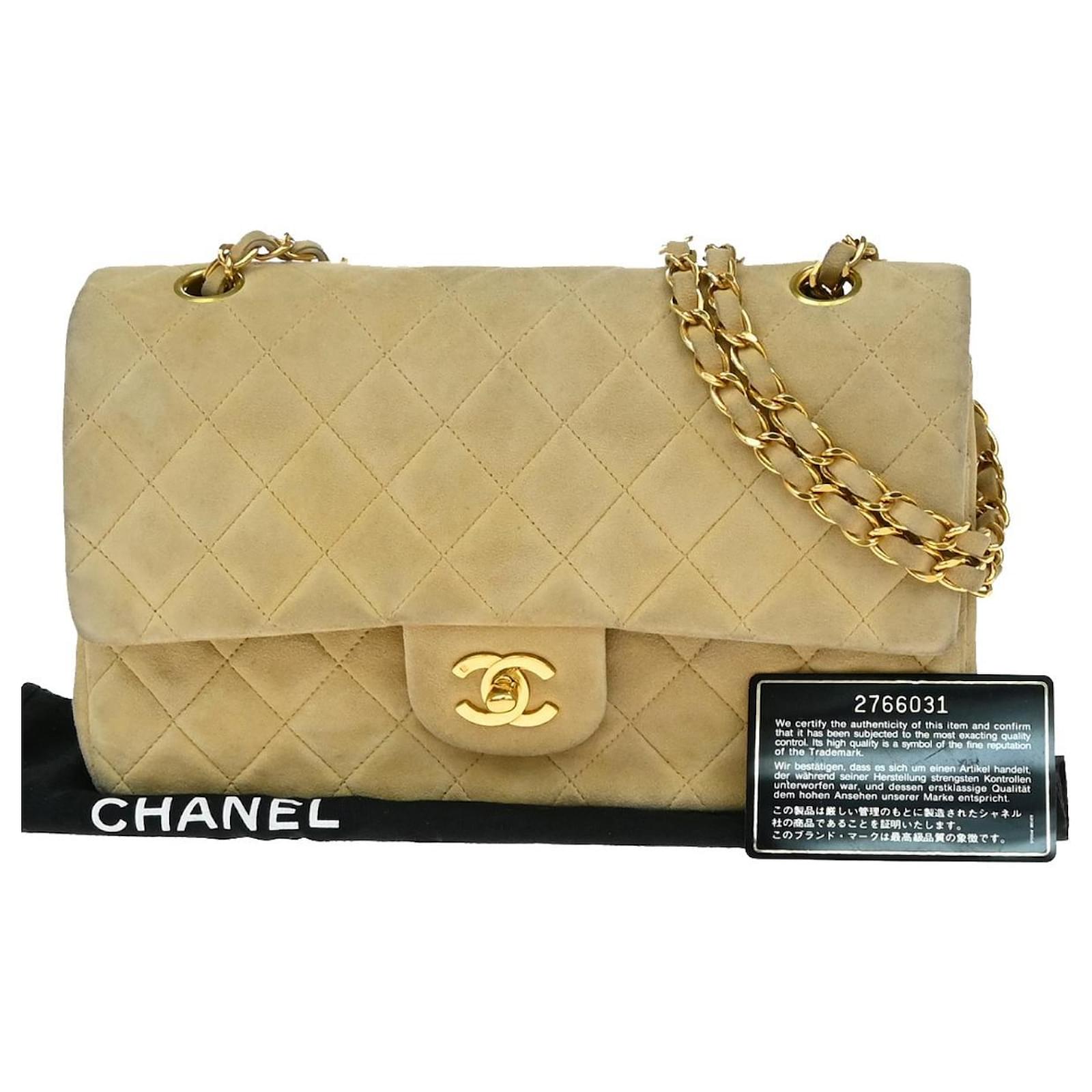 Chanel Timeless Beige Suede ref.2354400 - Joli Closet