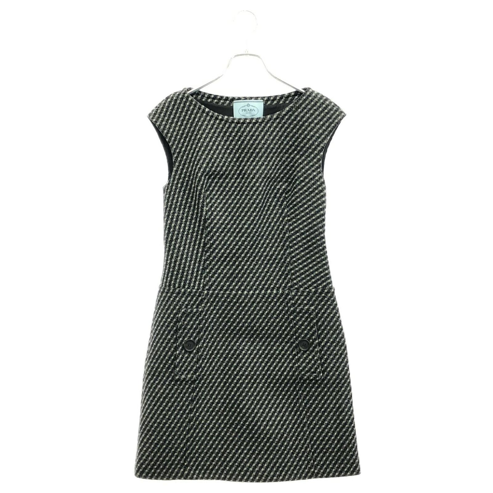 Prada Dress Wool Dress Brown Grey Leather ref.2364606 - Joli Closet