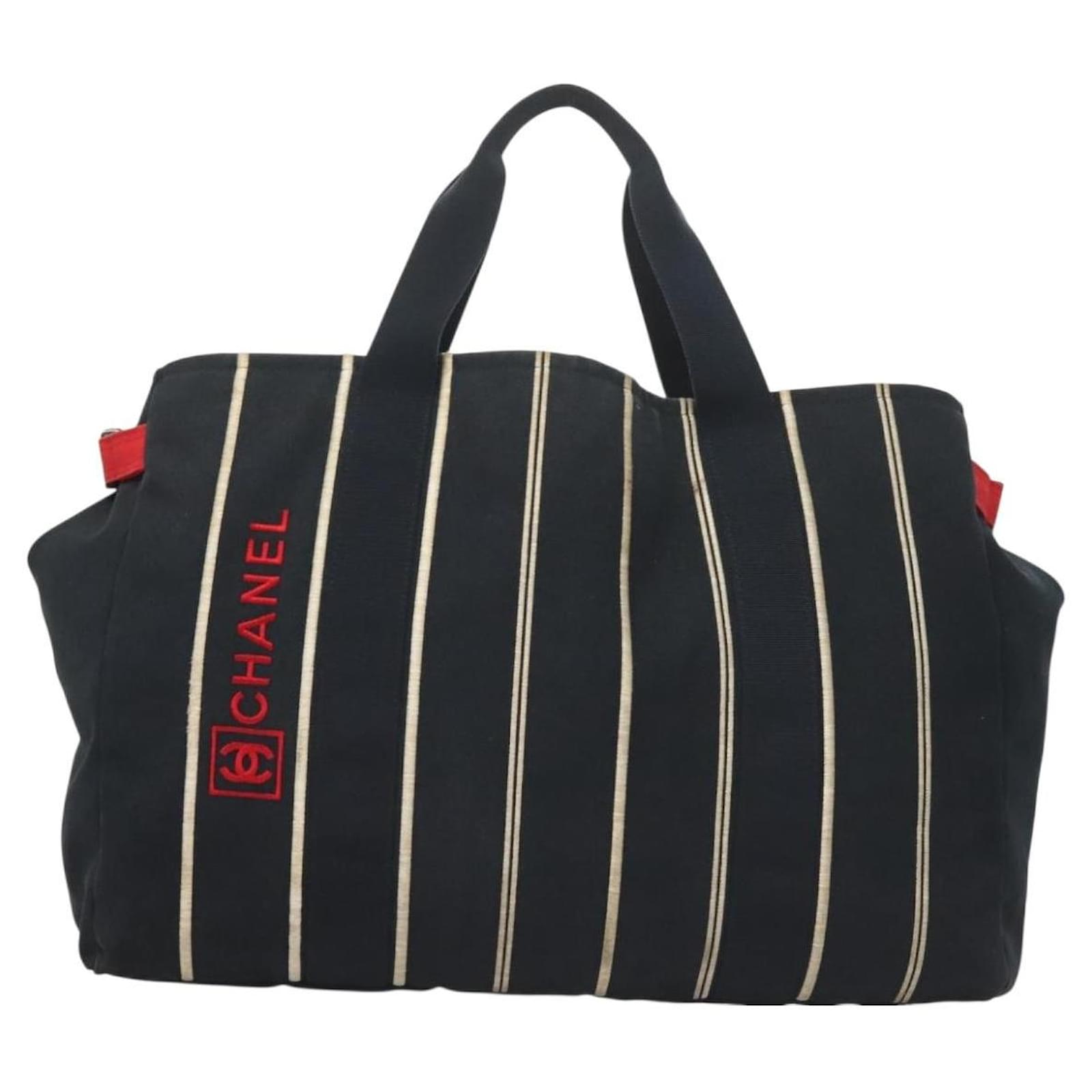 Chanel Sport line Navy blue Cloth ref.2368296 - Joli Closet