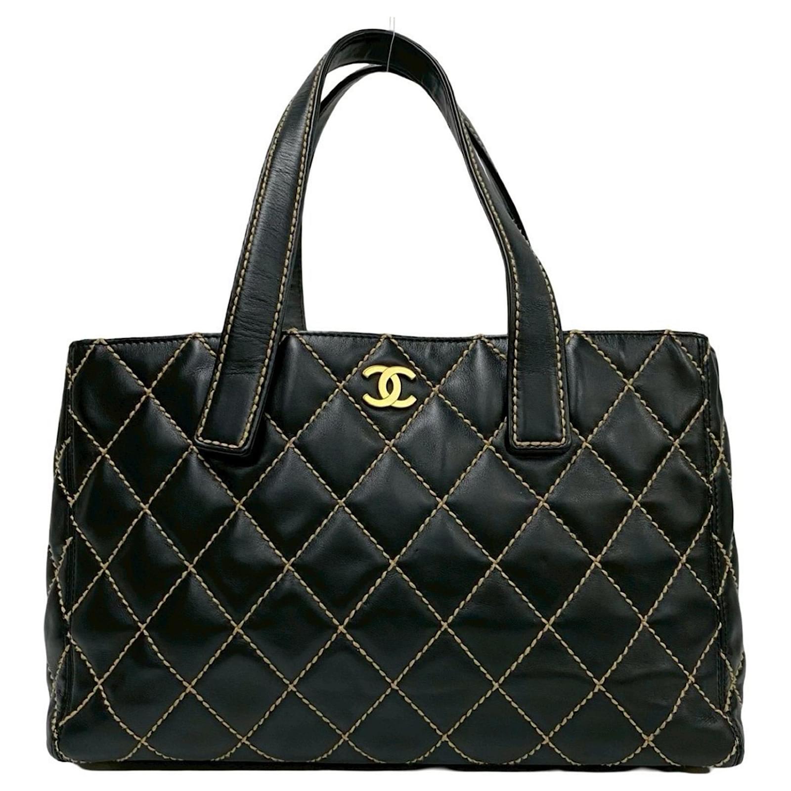 Chanel Matelasse Wild Stitch Coco Leather Tote Bag Black ref.2419352 ...