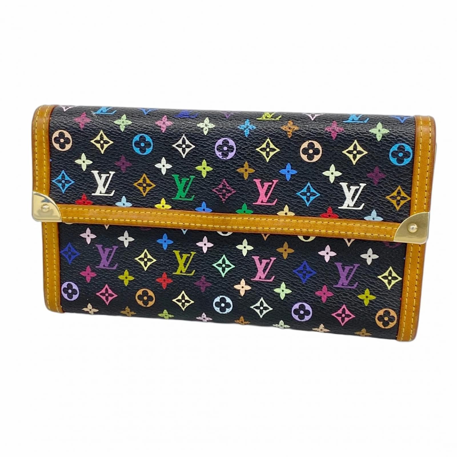 Louis Vuitton Tri-fold Long Wallet Black ref.2422615 - Joli Closet