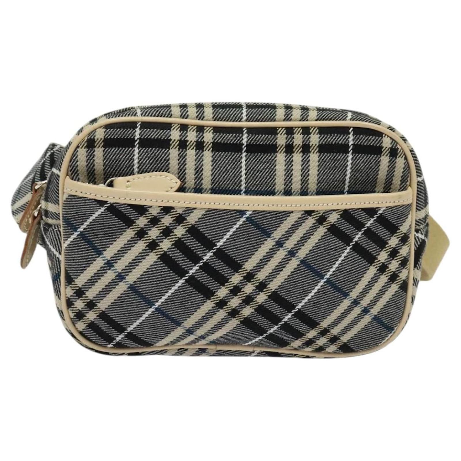 Burberry Blue Label Cloth ref.2423479 - Joli Closet