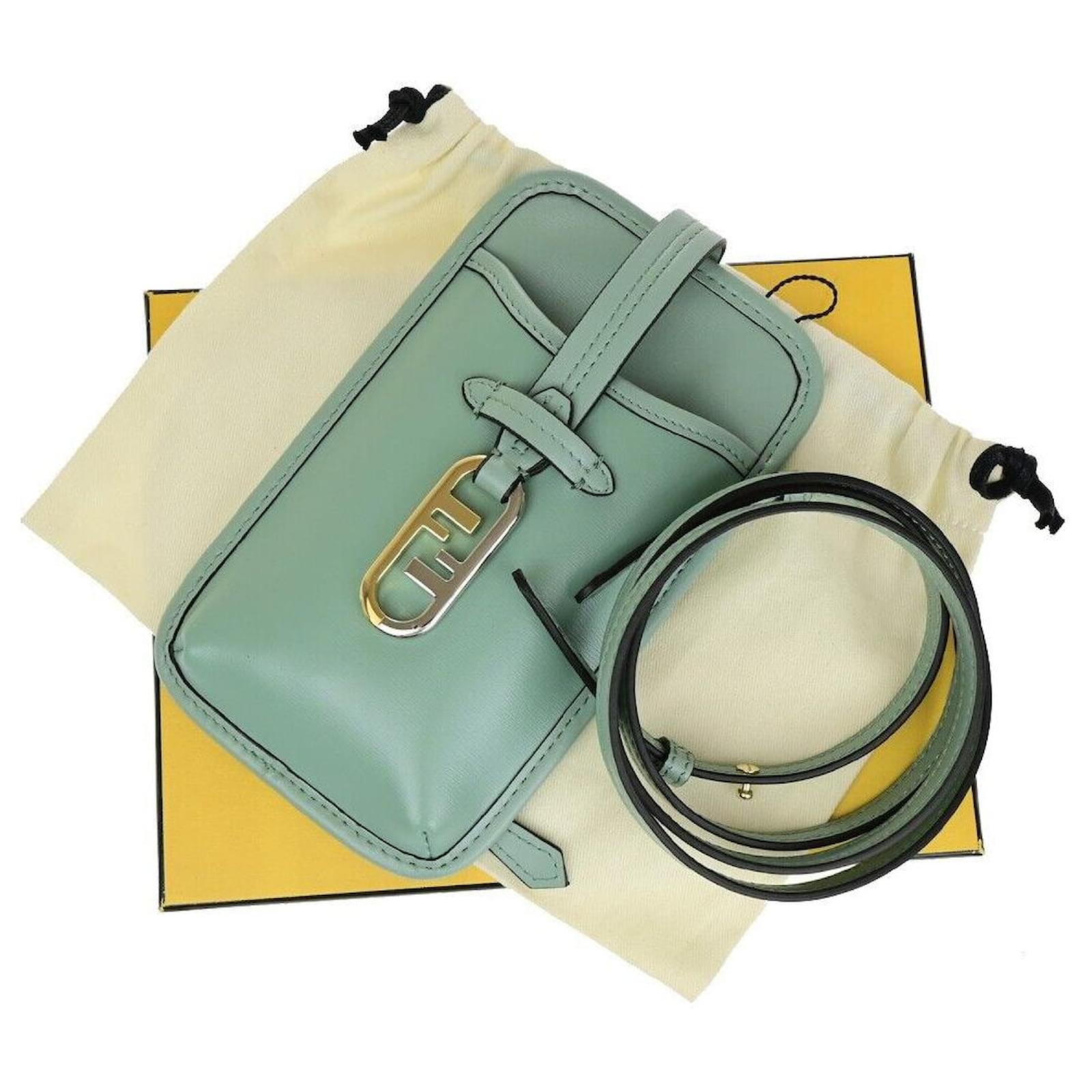 Fendi Smartphone Case leather Green ref.2462365 - Joli Closet