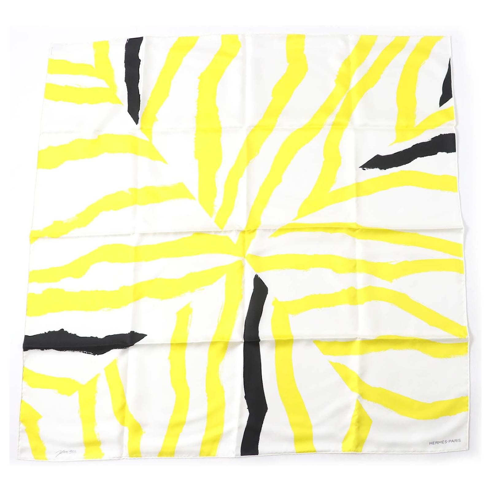 Hermès Hermes Rosace de Janos Ber Silk Scarf Yellow ref.2477196 - Joli ...
