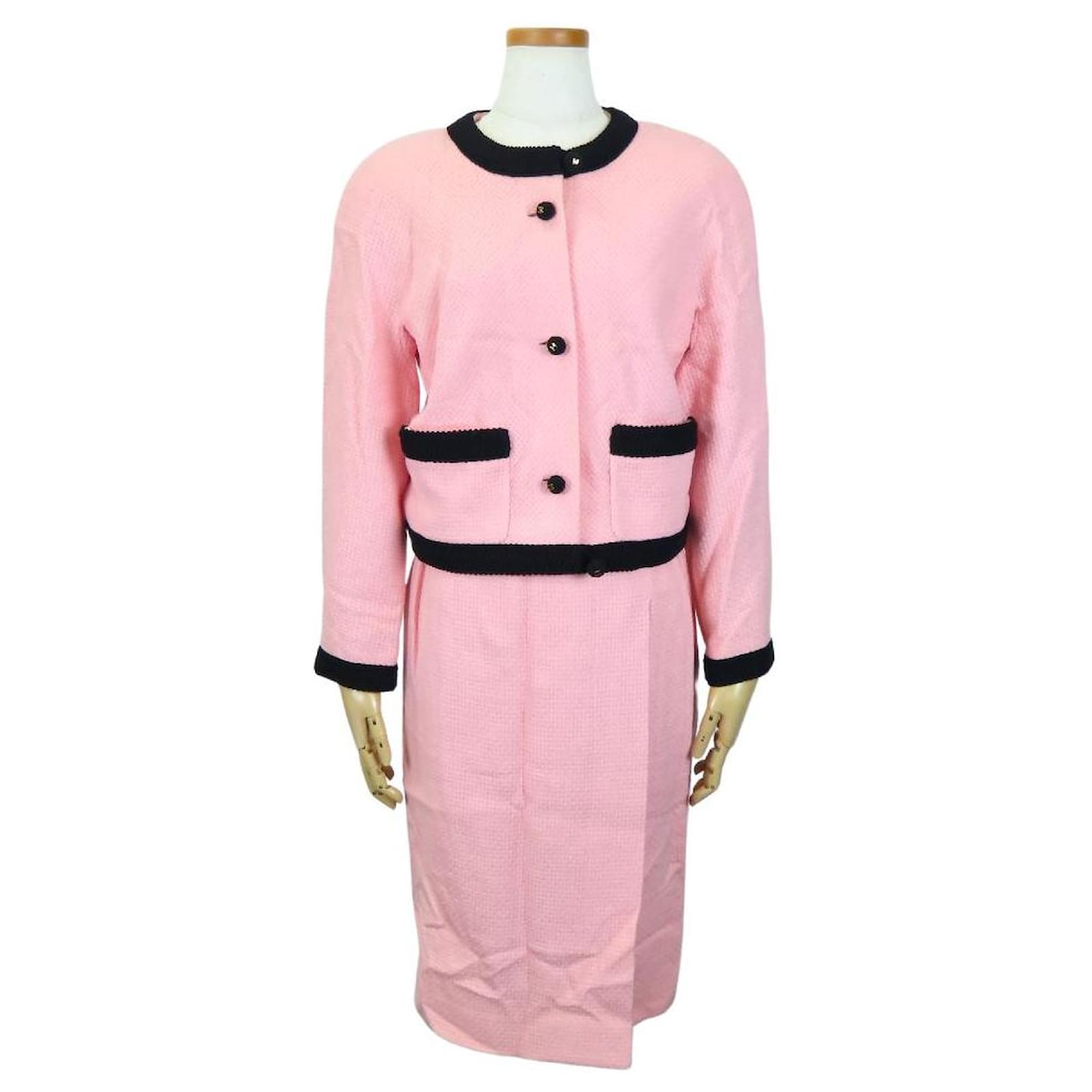 Chanel Setup Wool Silk Setup Black Pink ref.2479863 - Joli Closet