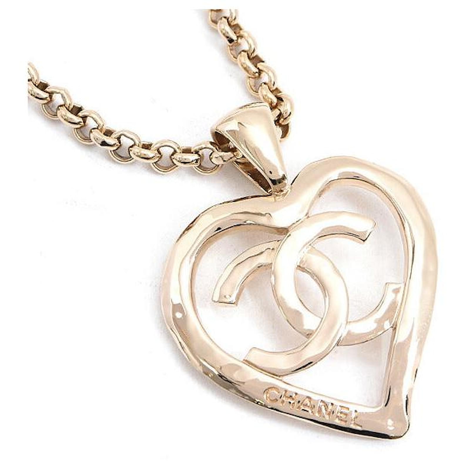 Chanel Coco Mark Heart Long Necklace Necklace Golden Metal ref.2486325 ...