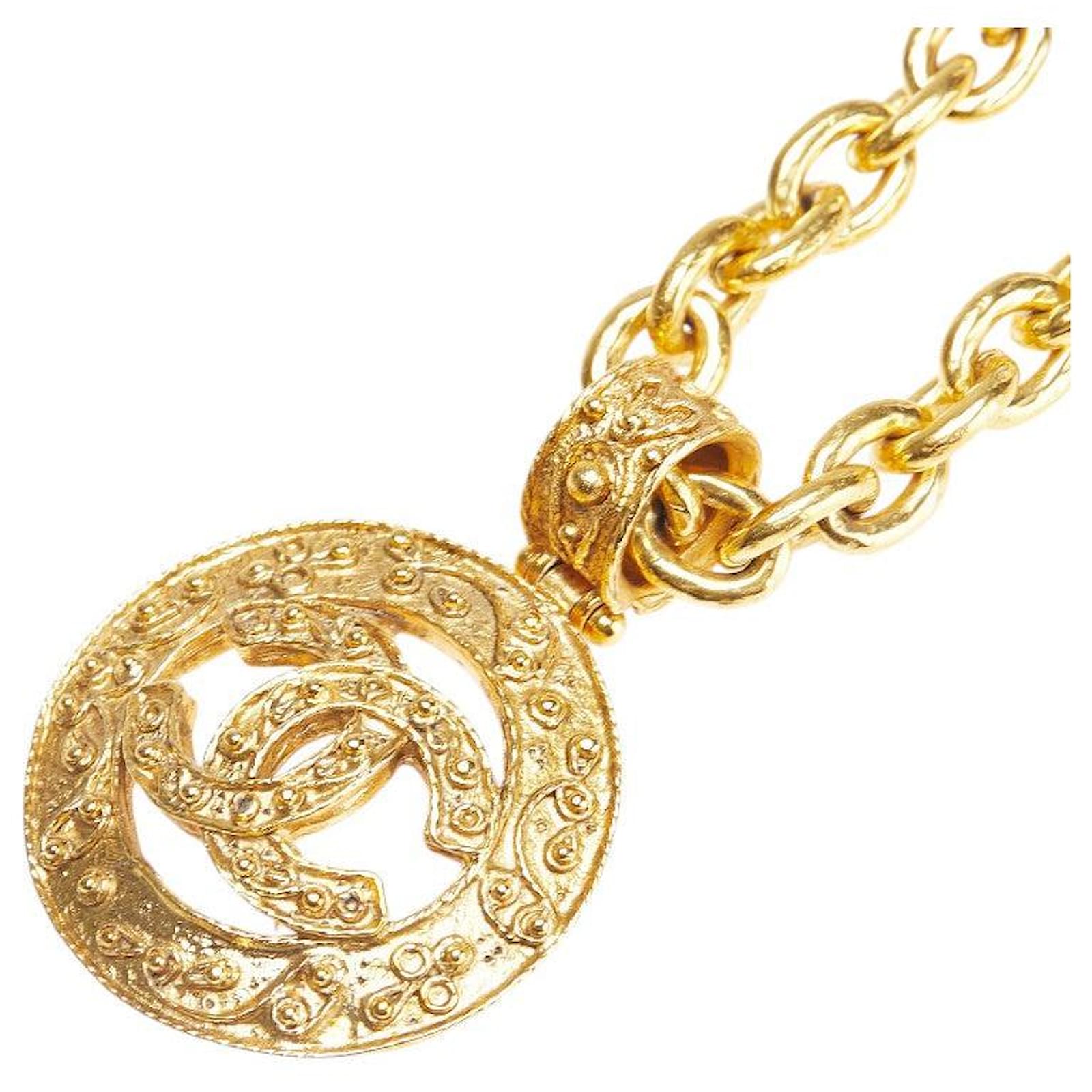 Timeless Chanel Coco Mark Round Circle Necklace Golden Metallic Metal ...