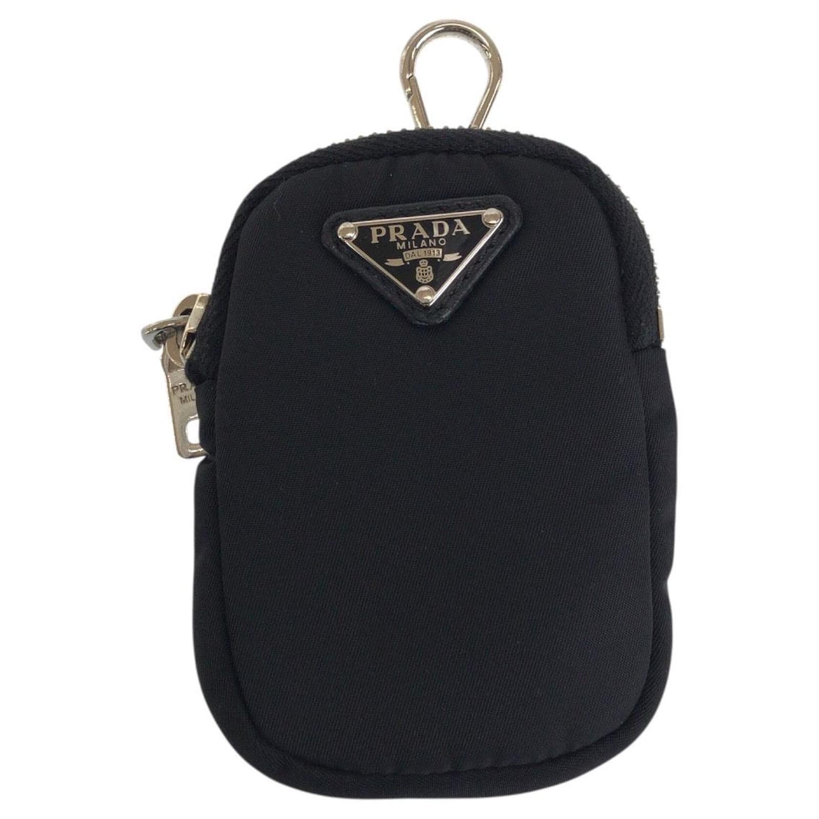 Prada Nylon Tessuto Logo Pouch Black ref.2490289 - Joli Closet