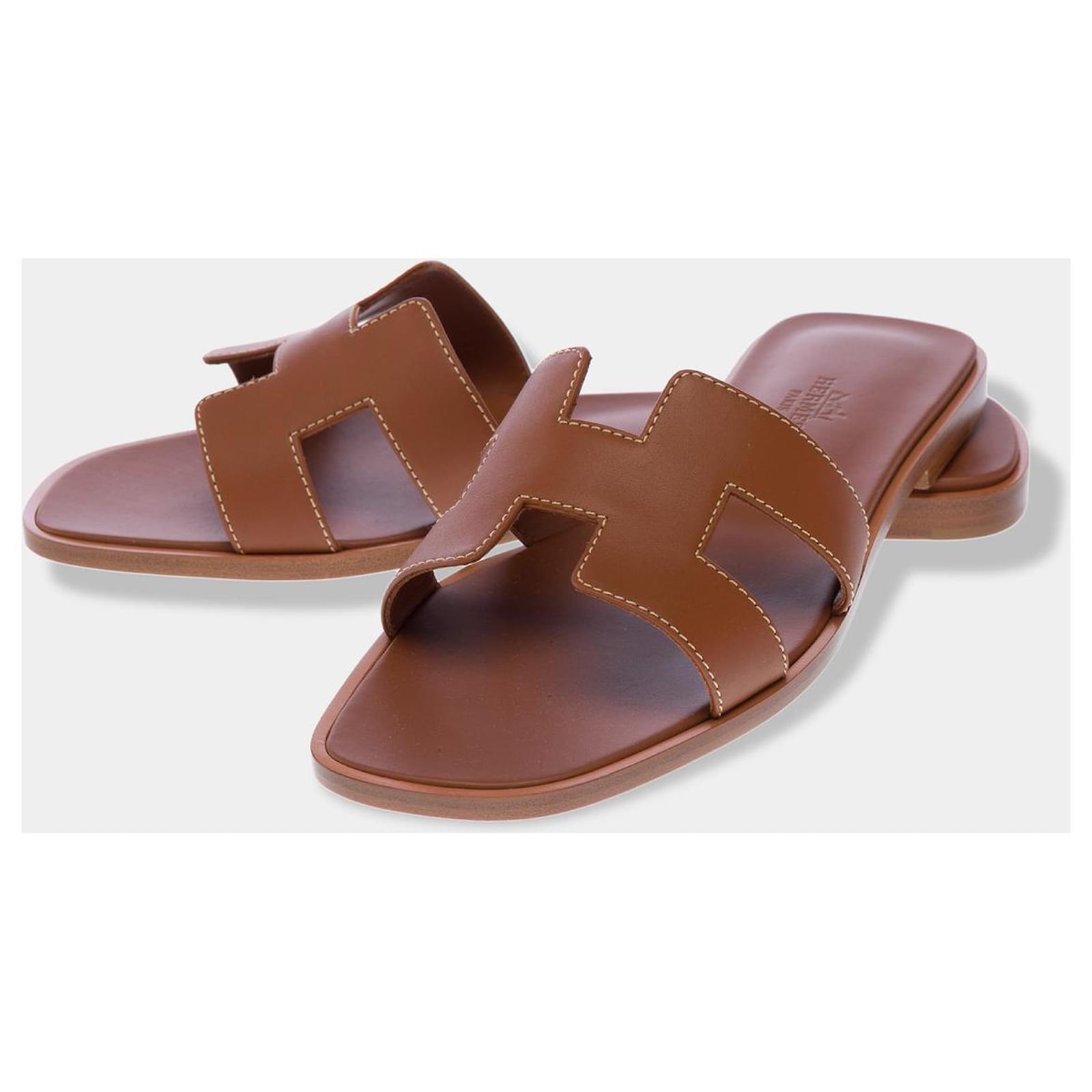 Hermès HERMES Oran Brown Leather Shoes - 102904 ref.2495697 - Joli Closet