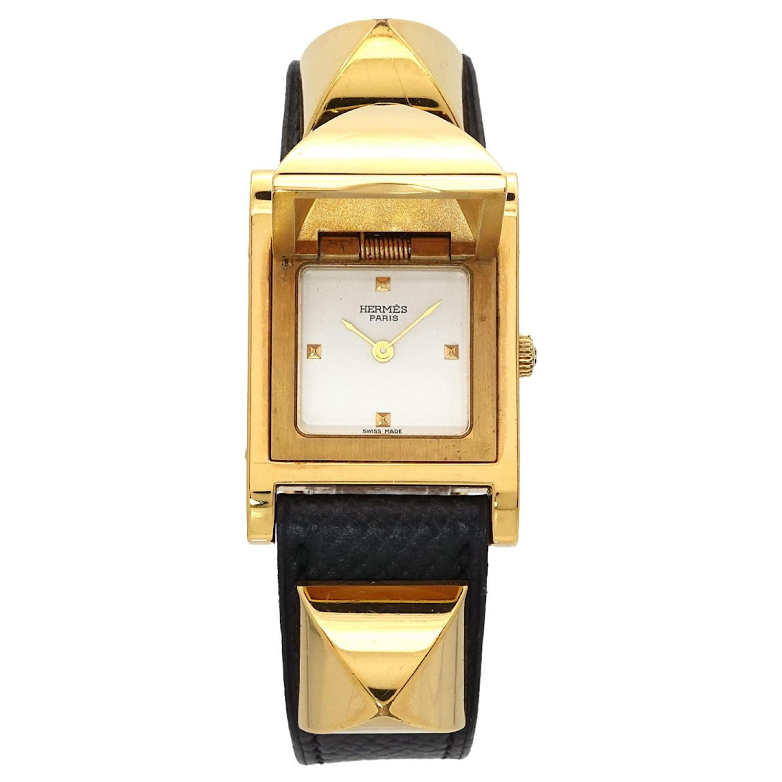 Hermès Medor Women's Pyramid Gold Stud Watch ref.2503766 - Joli Closet