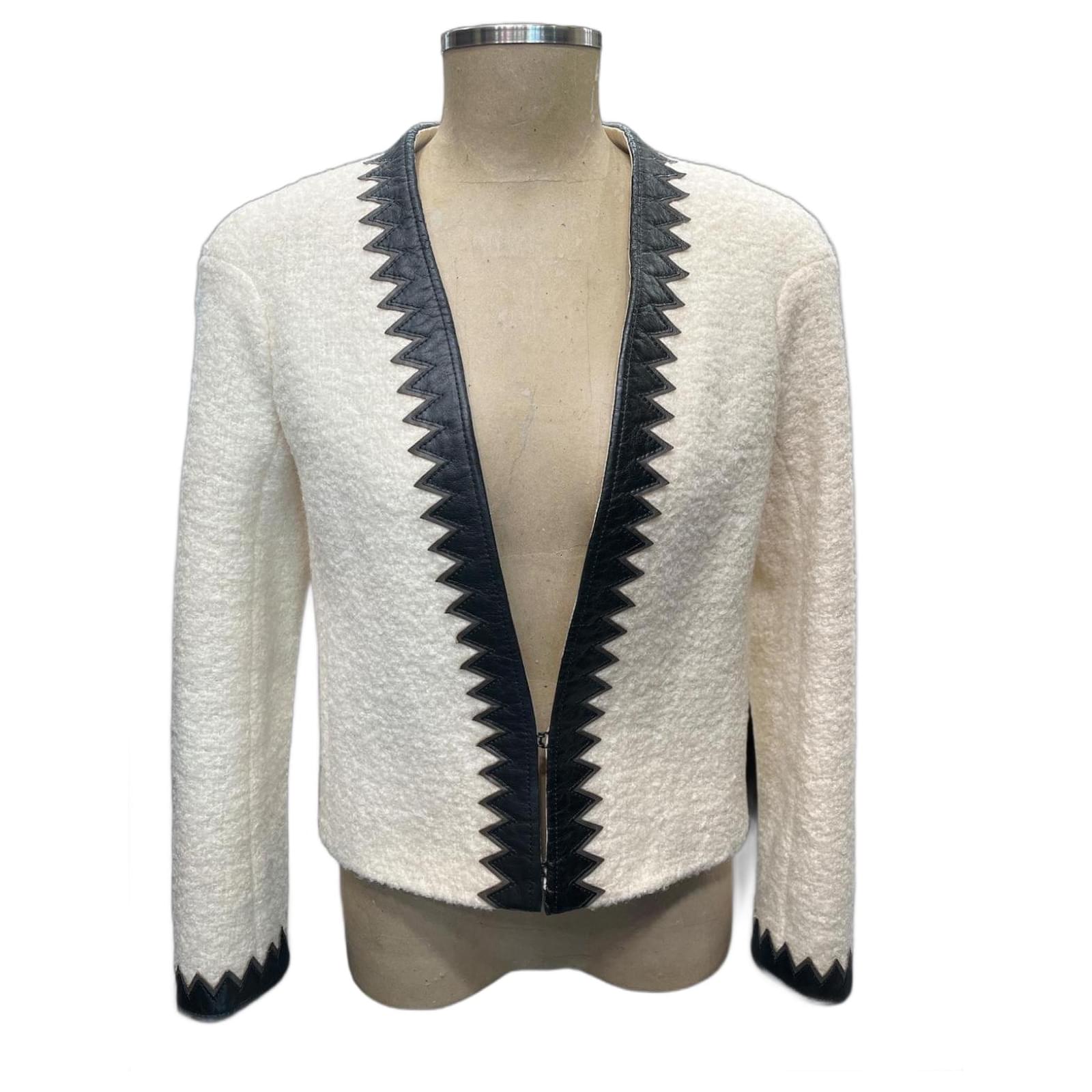Chanel Jackets White Wool ref.2503935 - Joli Closet