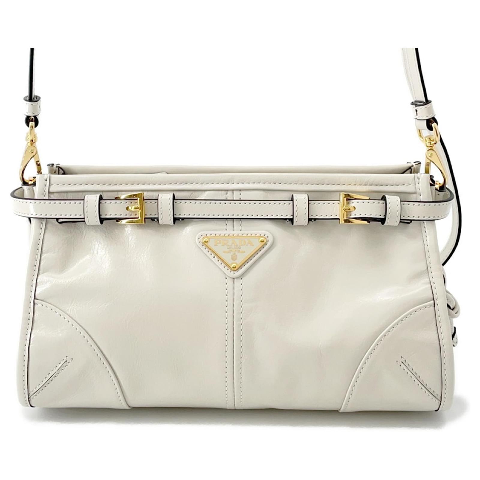 Prada Bonnie Small Shoulder Bag White Leather ref.2504800 - Joli Closet