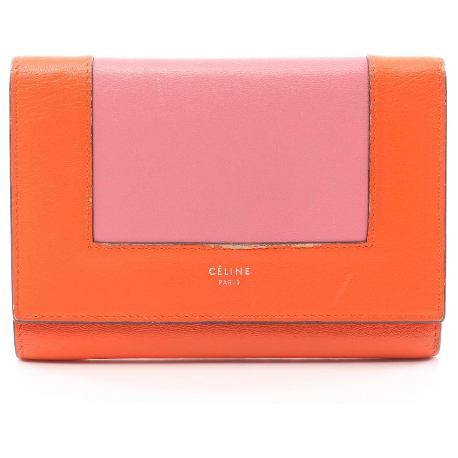 Céline Celine Frame Leather Wallet Orange ref.2508640 - Joli Closet