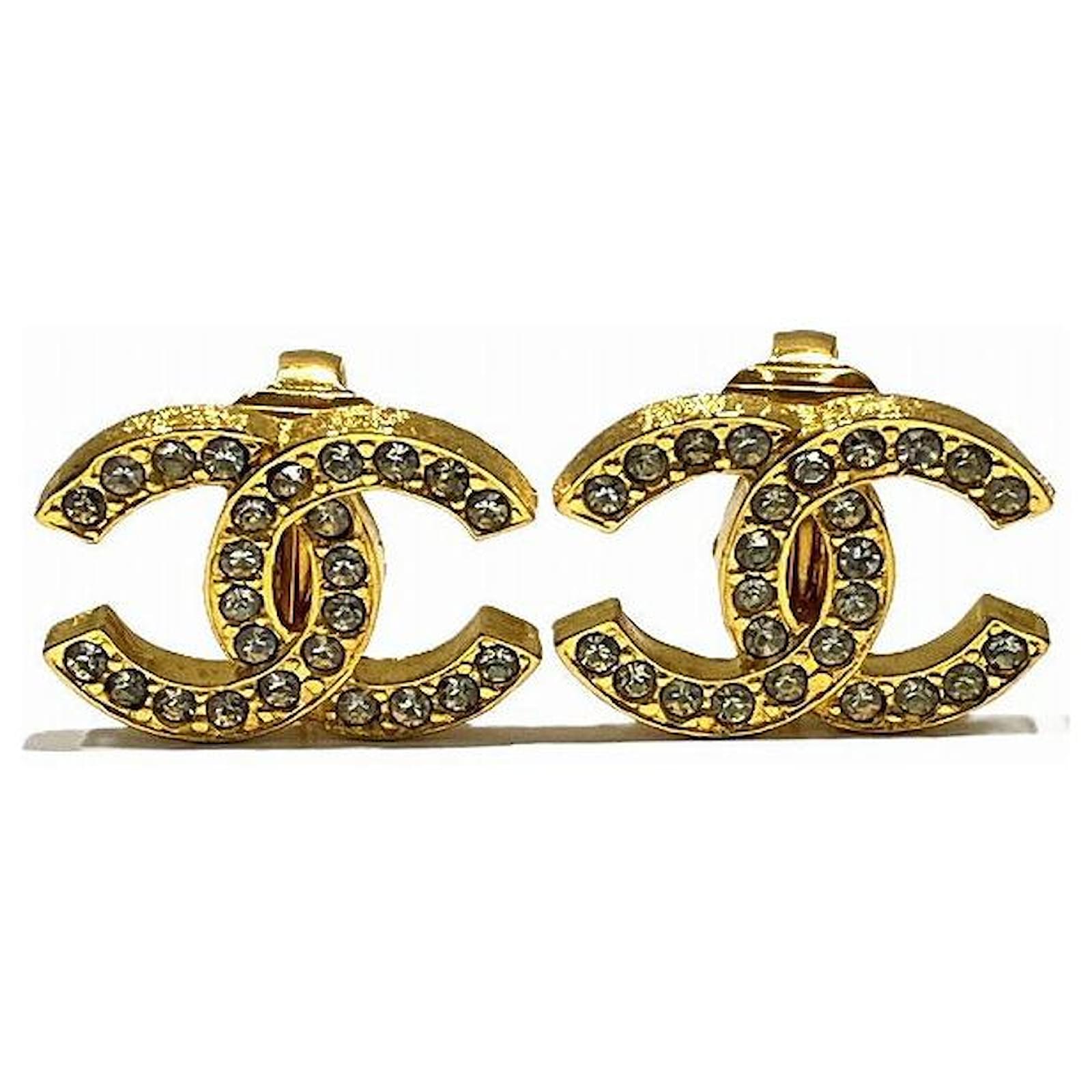 Timeless Chanel Coco Mark Earrings Golden Metallic Metal ref.2509939 ...