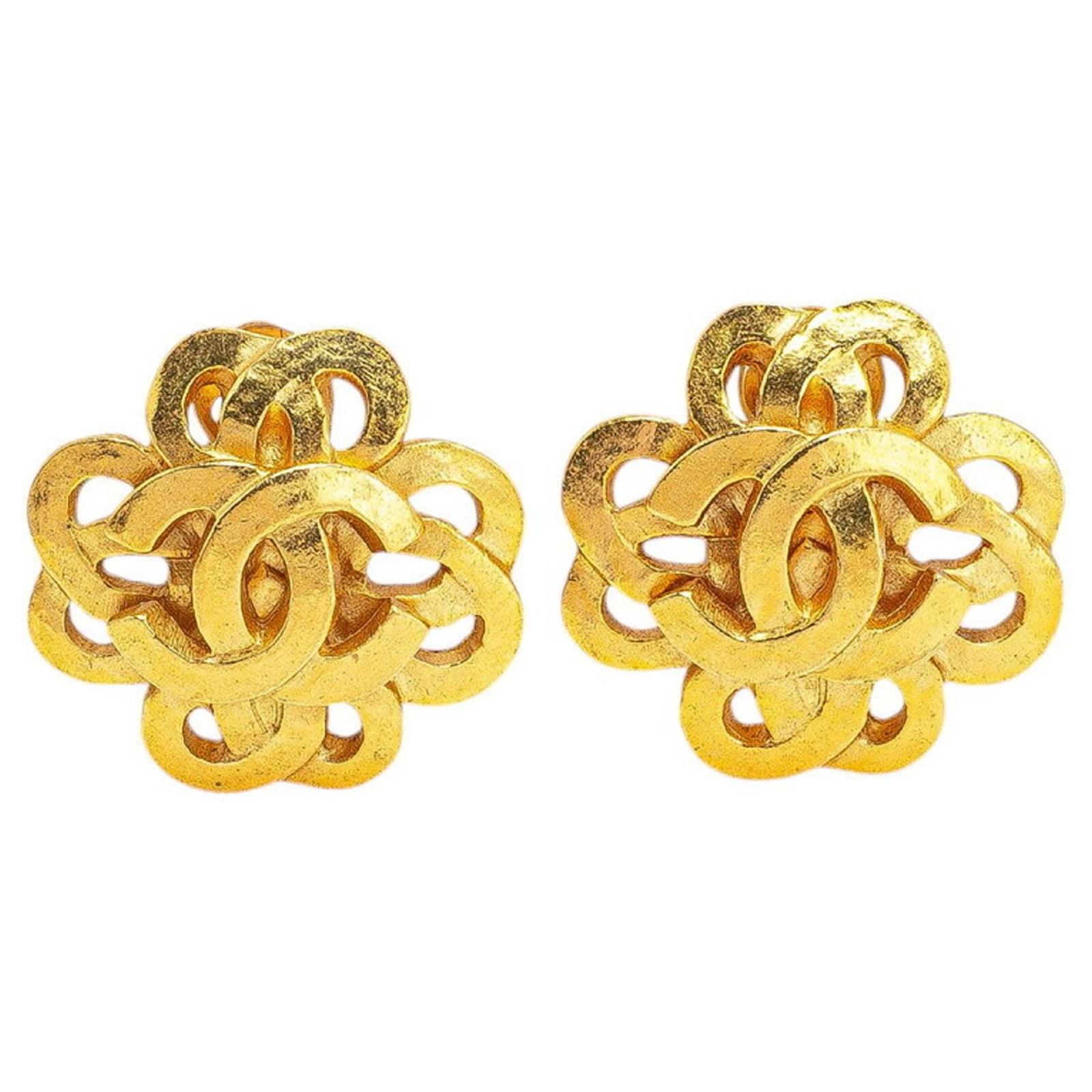 Vintage Chanel Coco Mark Flower Motif Earrings Golden Gold-plated ref ...