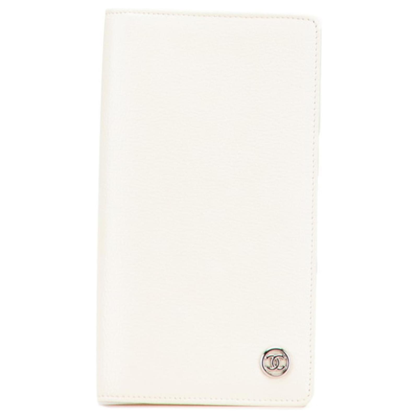 Chanel Coco Mark Long Wallet in White Leather ref.2520659 - Joli Closet