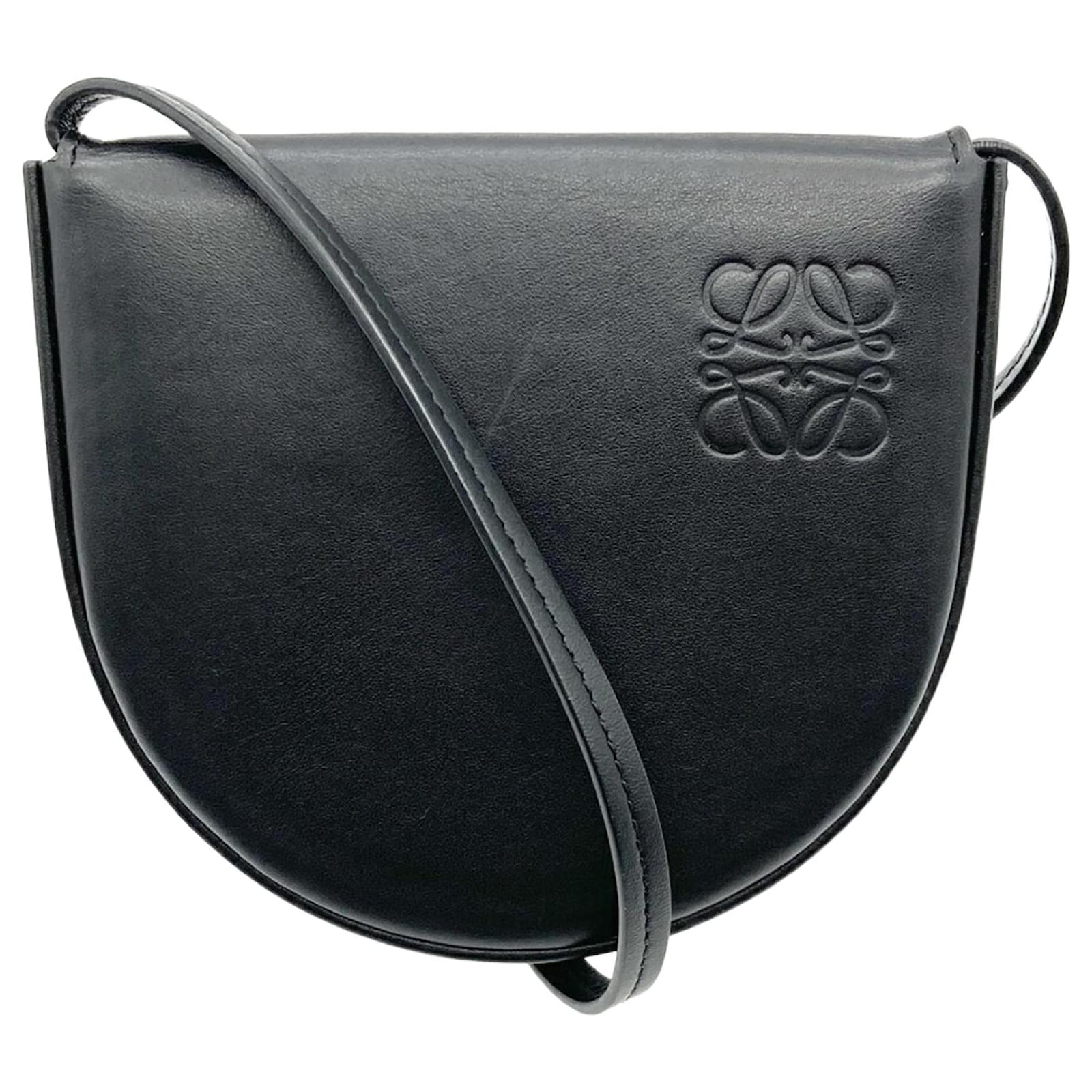 Loewe Mini Heel Pouch Shoulder Bag Black Leather ref.2526995 - Joli Closet