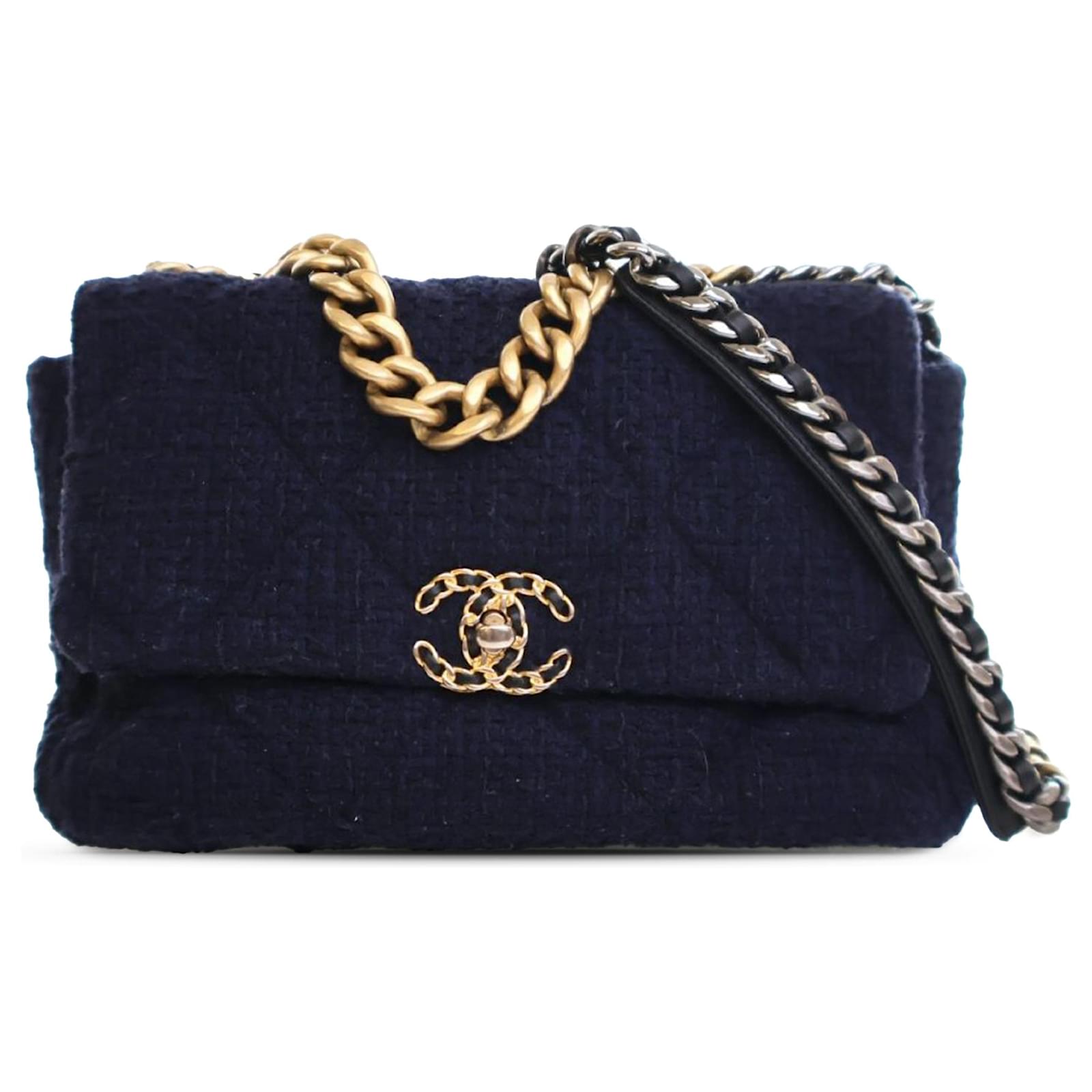 Chanel Blue Large Tweed 19 Flap Navy blue Cloth ref.2538499 - Joli Closet