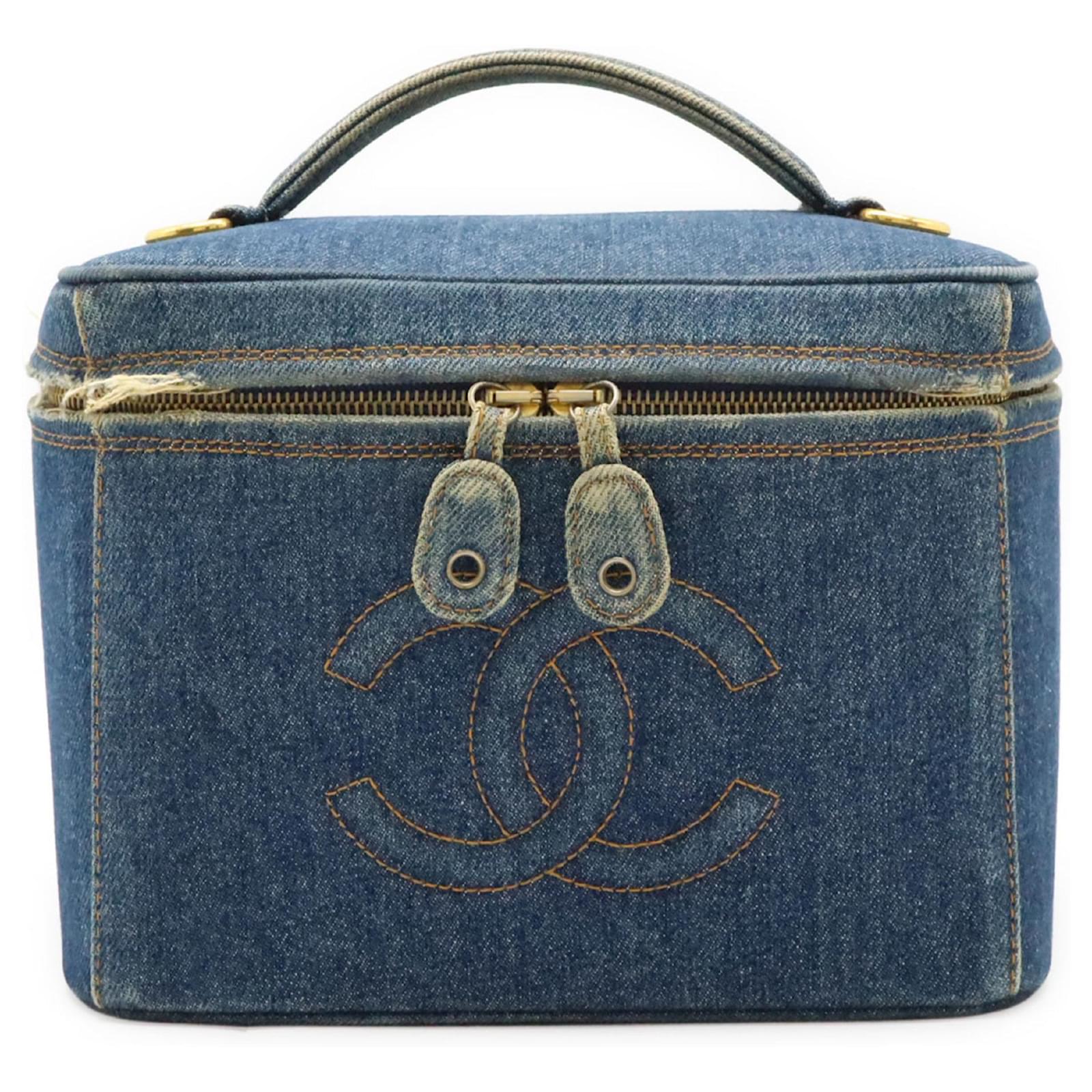 Chanel Coco Mark Denim Vanity Bag Blue ref.JC2545522 (Sold) - Joli Closet