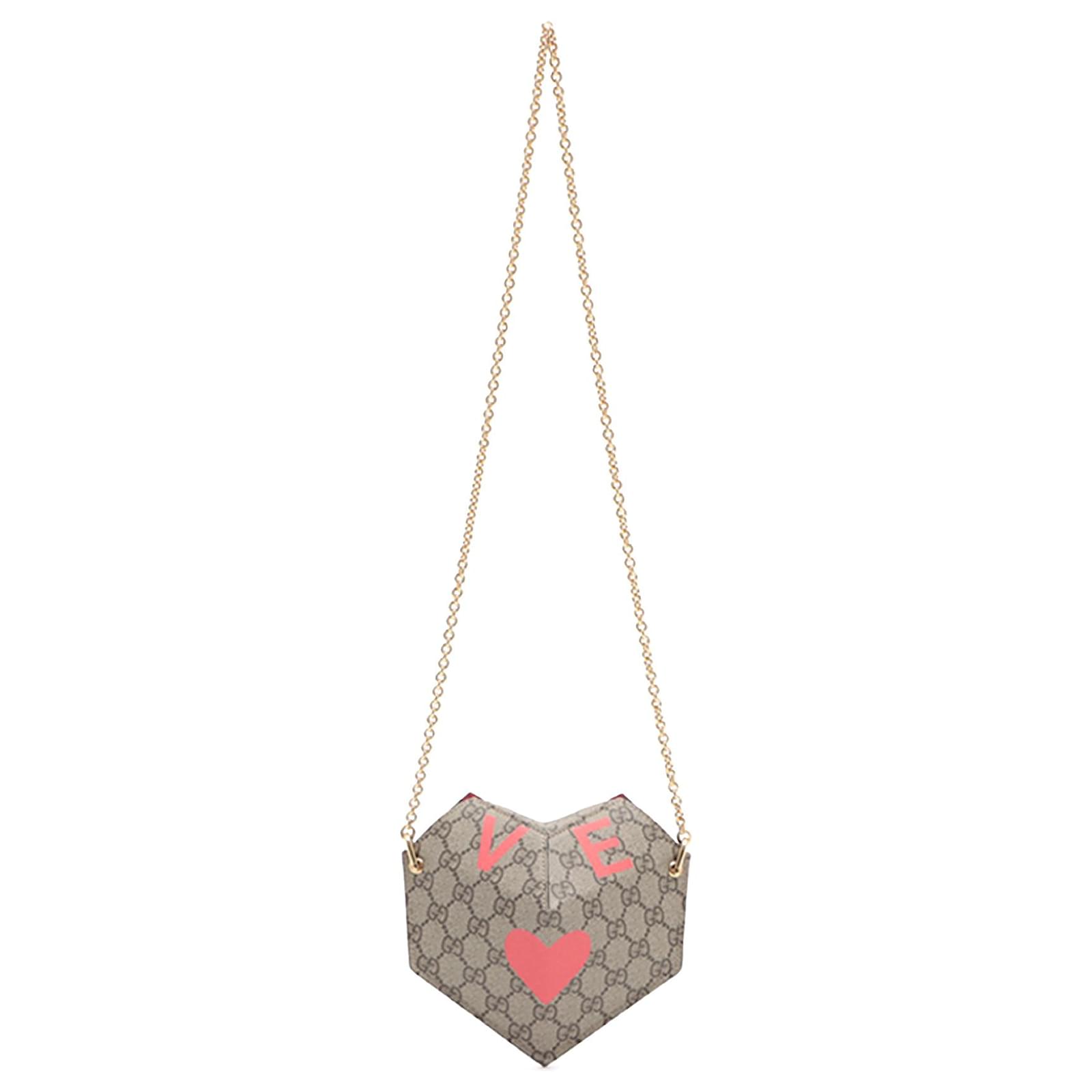 Gucci Brown GG Supreme Heart Love on Chain Cloth Cloth ref.2550435 ...