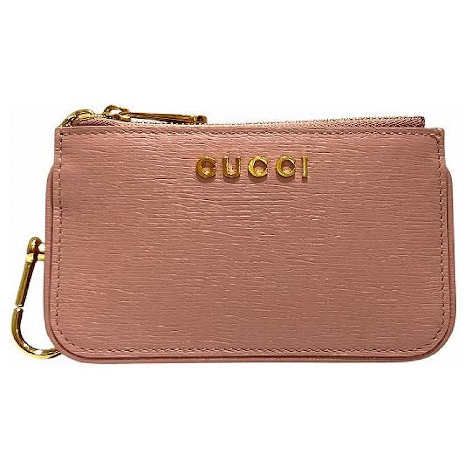 Gucci Script Leather Coin Case Pink ref.2556098 - Joli Closet